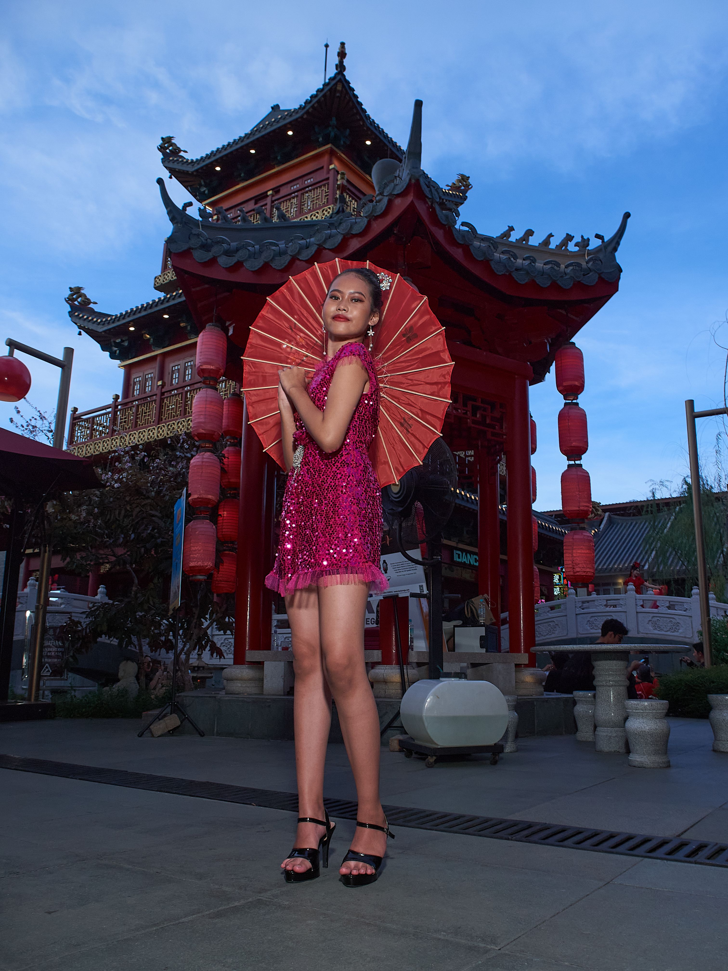 Fashion Vibrant Malay Model Photos, Download The BEST Free Fashion ...