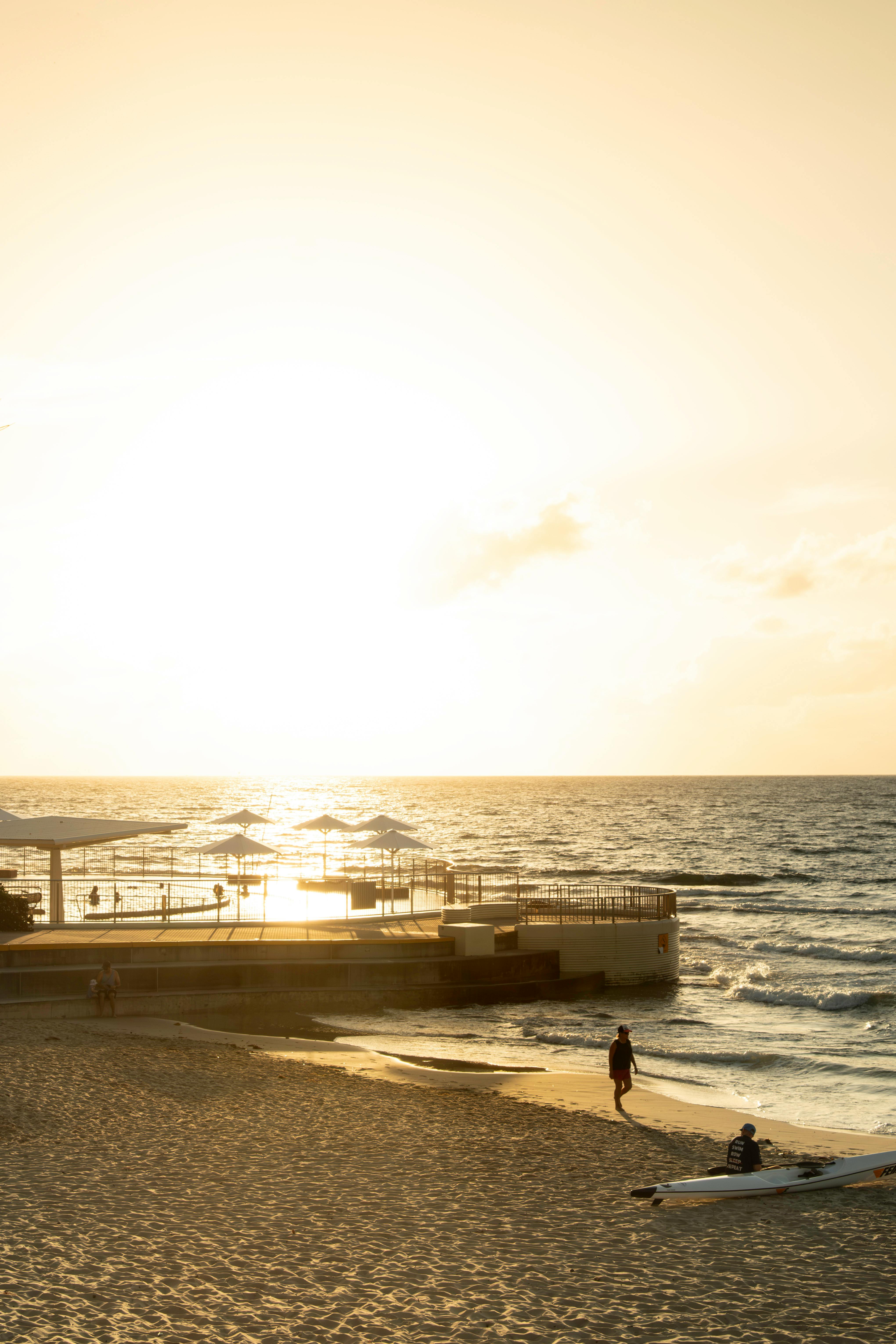 Stunning Sunrise Over Caloundra Beach, Australia · Free Stock Photo