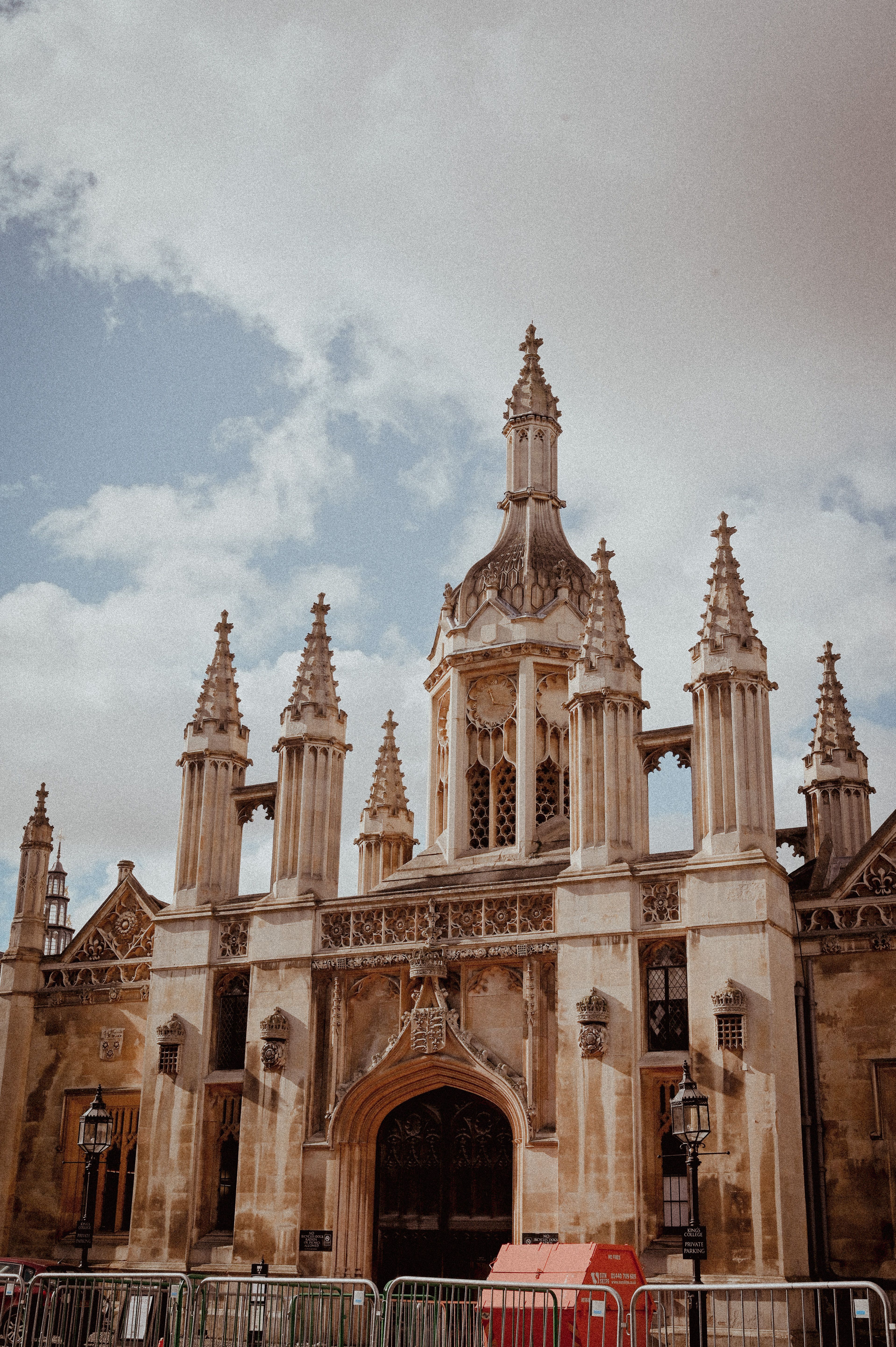 Gothic architecture at King's College Chapel · Free Stock Photo