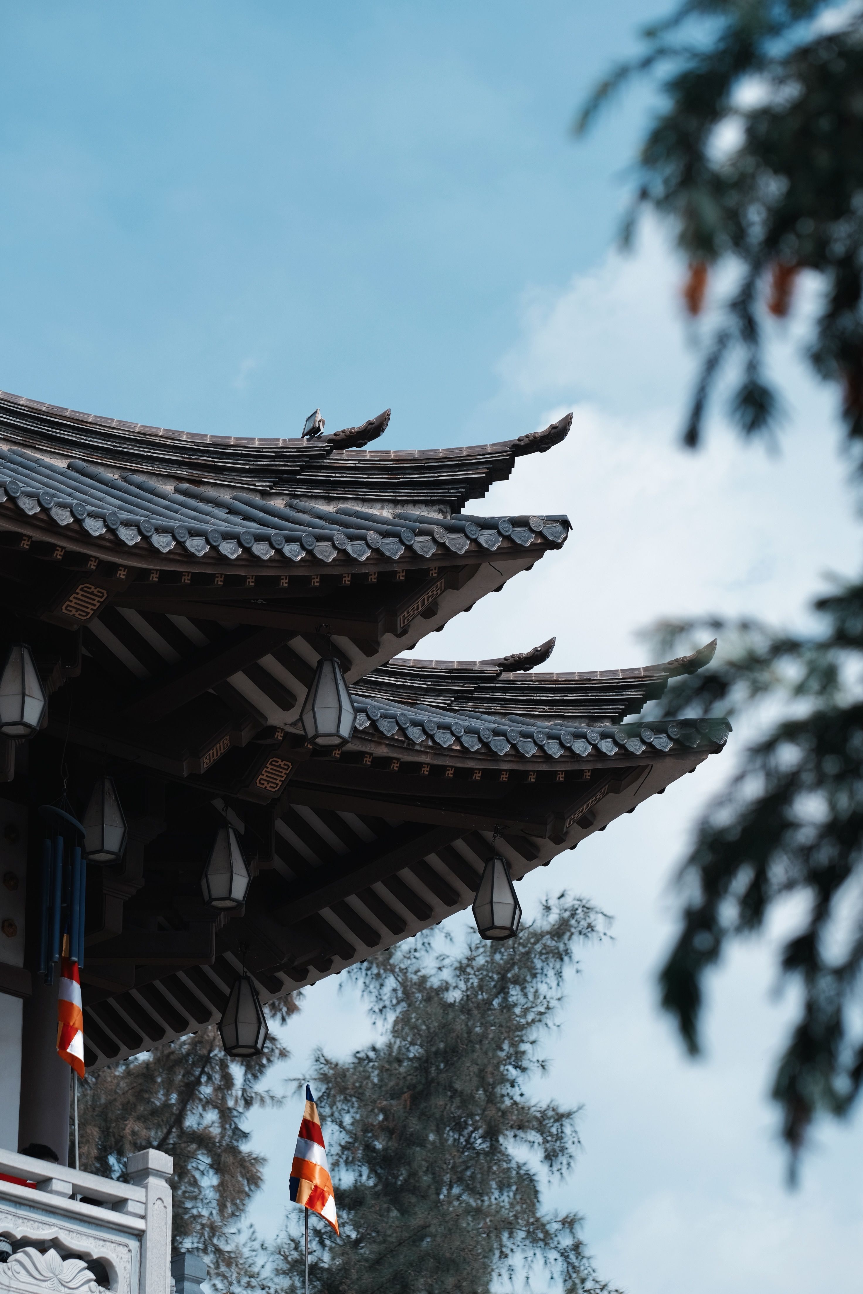 Traditional Asian Architecture with Blue Sky · Free Stock Photo