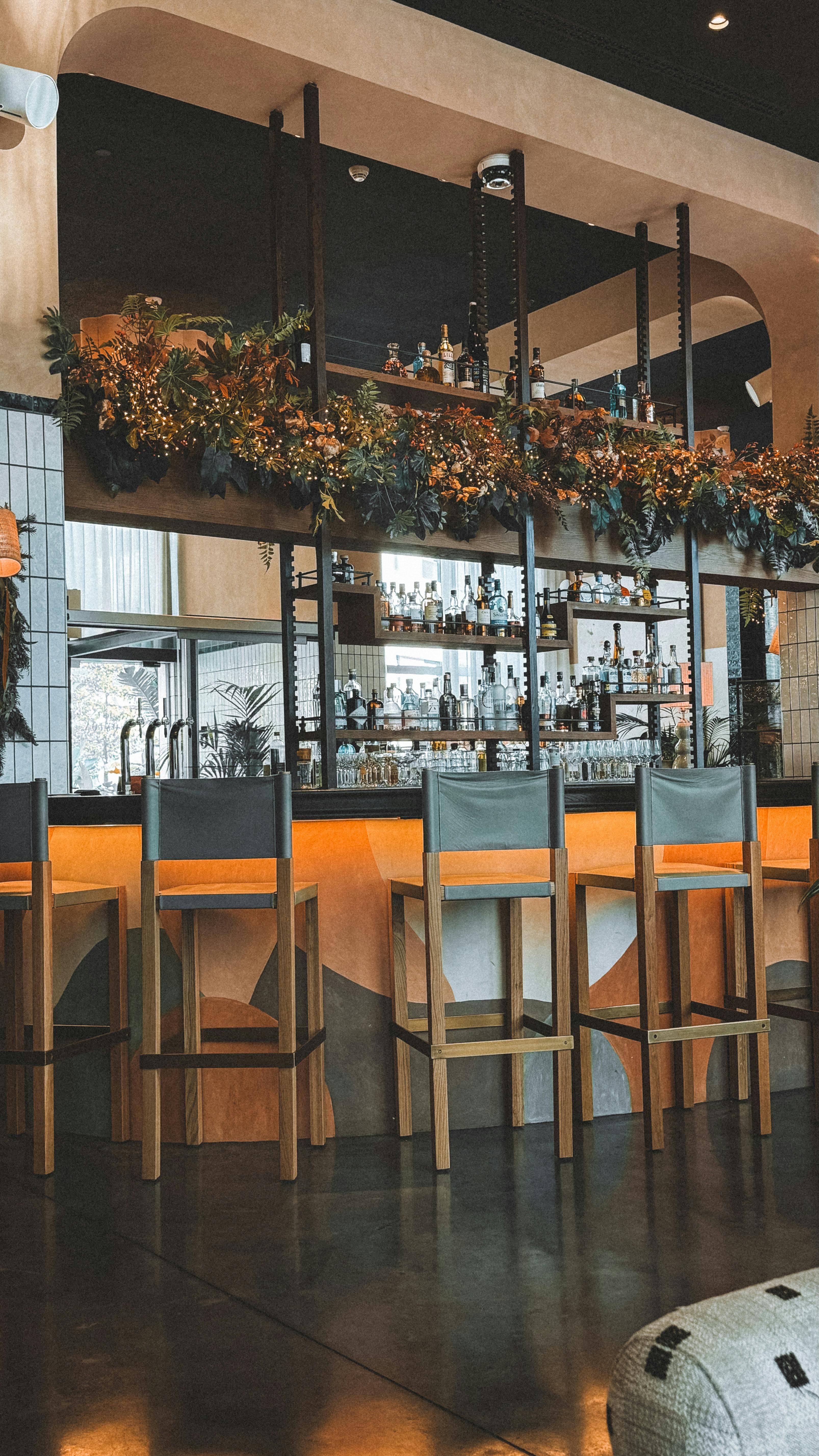 Wood Restaurant Photos, Download The BEST Free Wood Restaurant Stock ...