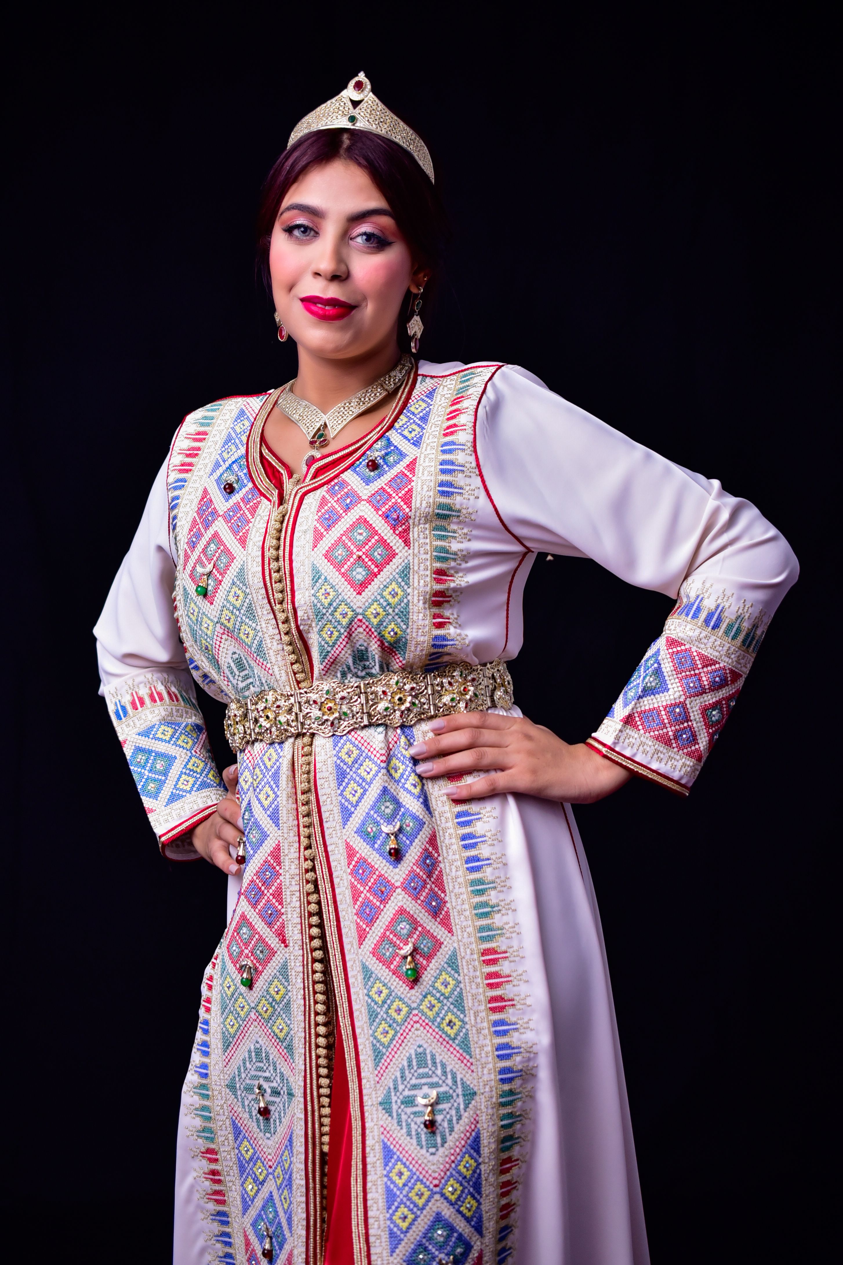 Elegant Moroccan Woman in Traditional Kaftan · Free Stock Photo