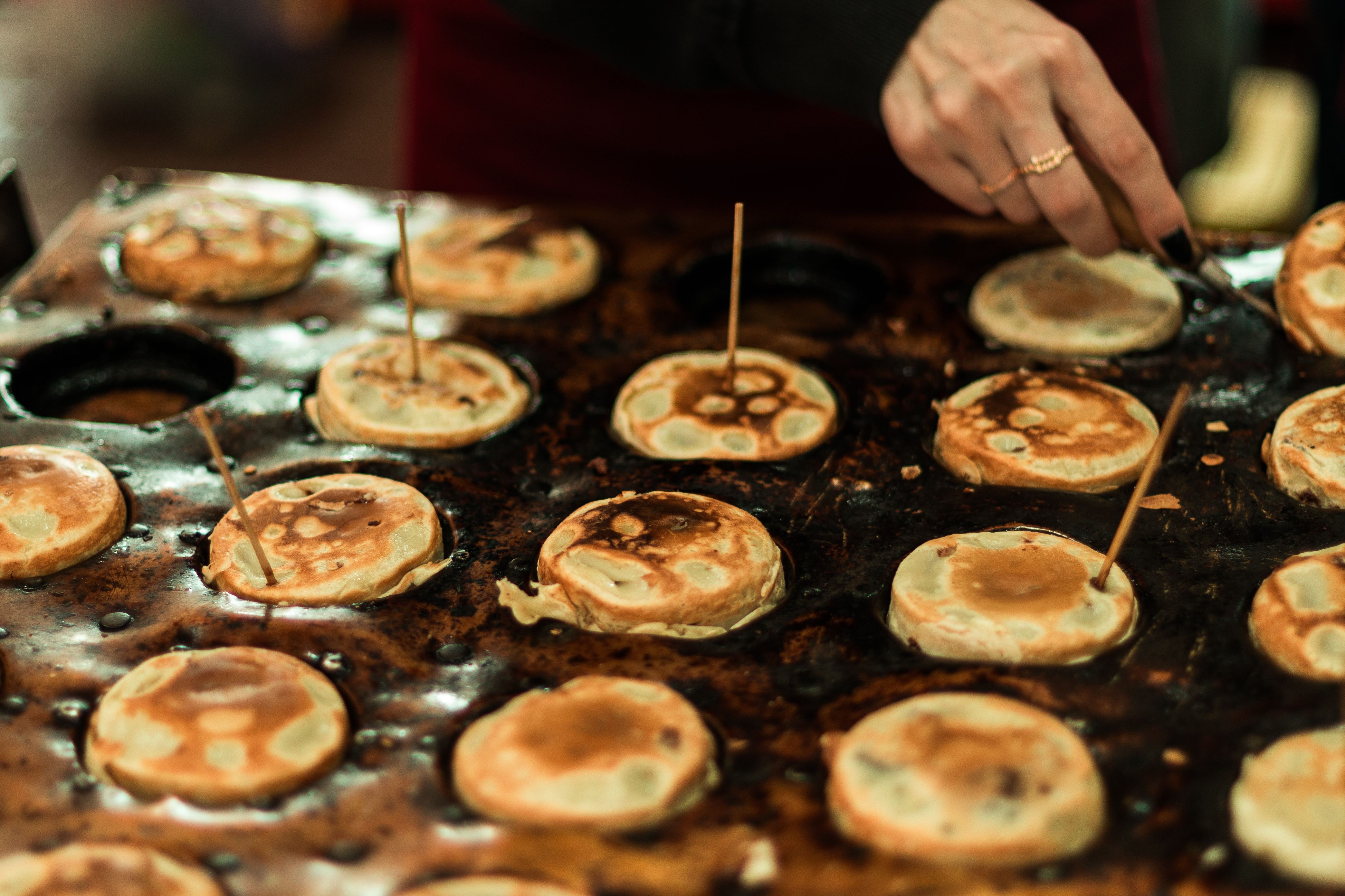 Street food pancakes being prepared in São Paulo · Free Stock Photo
