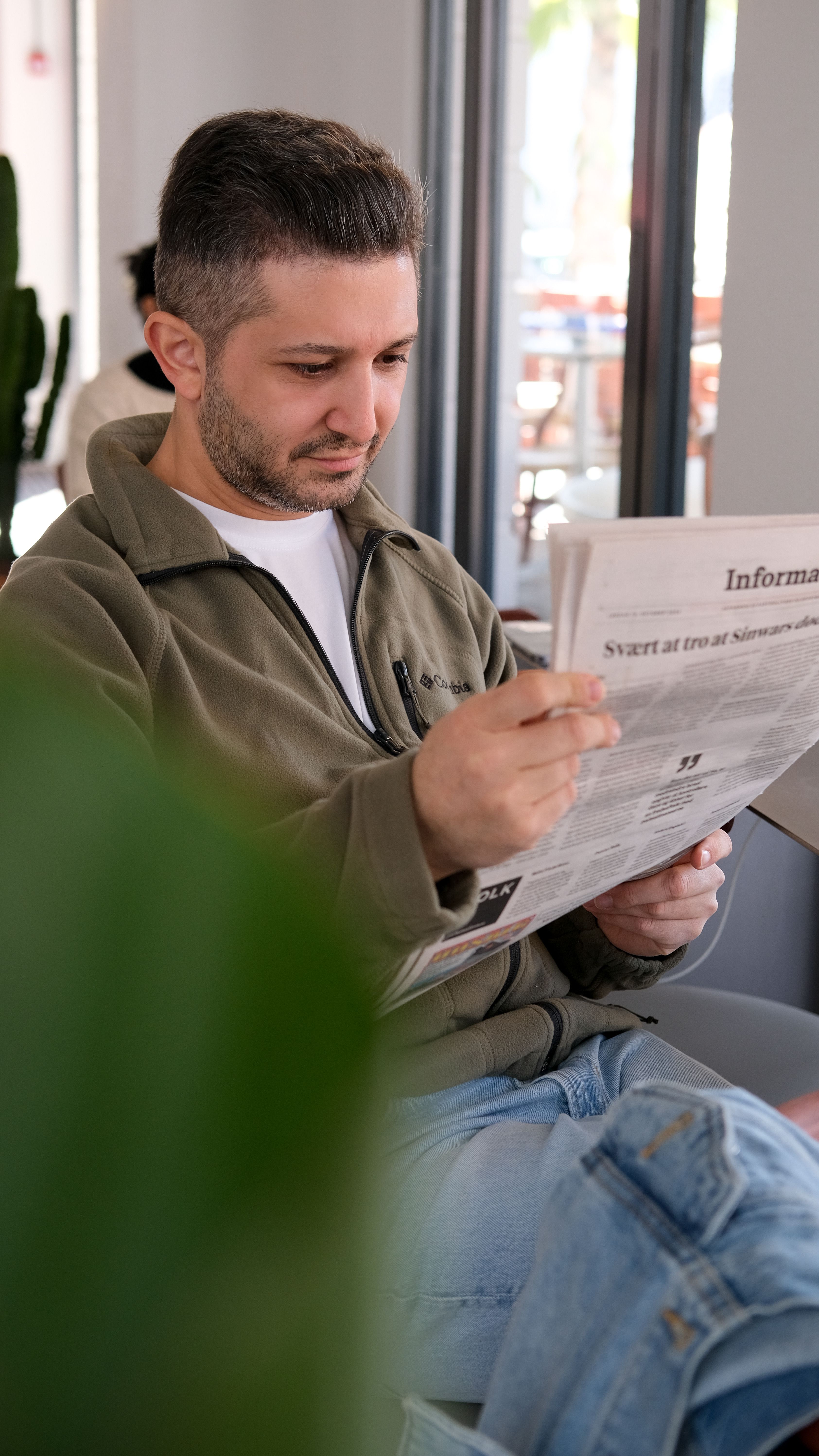 Free Man Reading Photos, Download The BEST Free Free Man Reading Stock ...