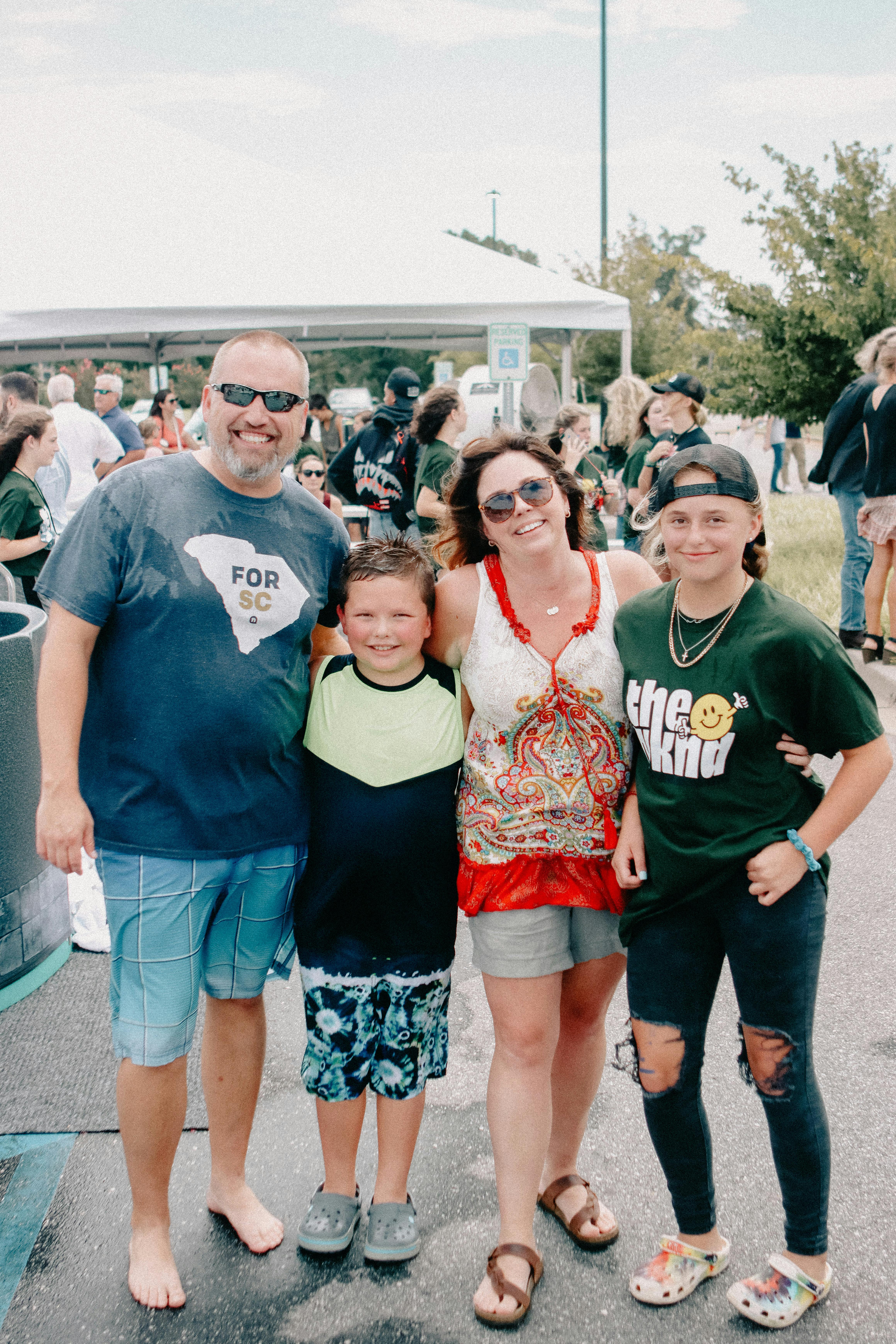 Christian Personalities Photos, Download The BEST Free Christian ...