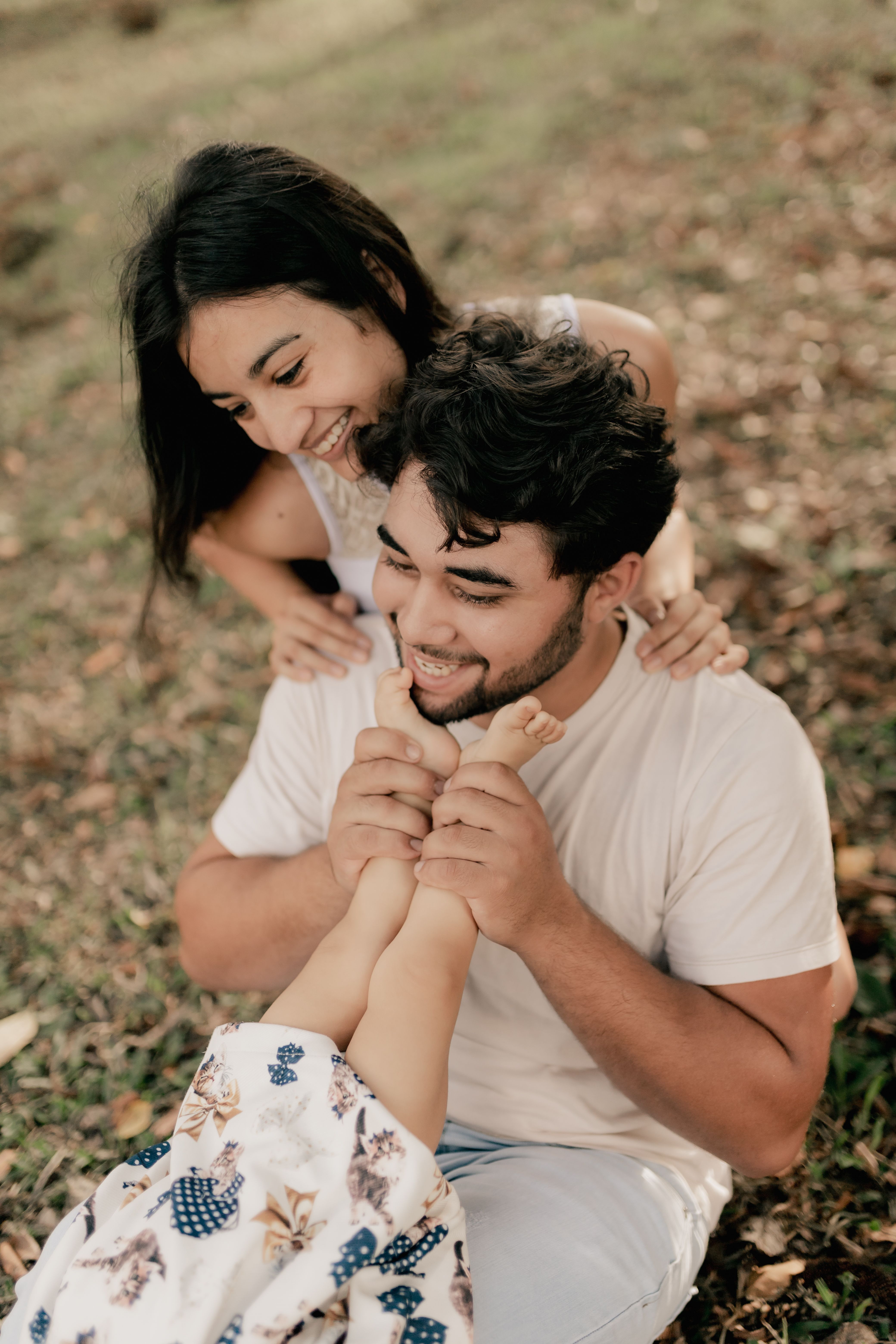 Happy Family Enjoying Day Outdoors in Nature · Free Stock Photo