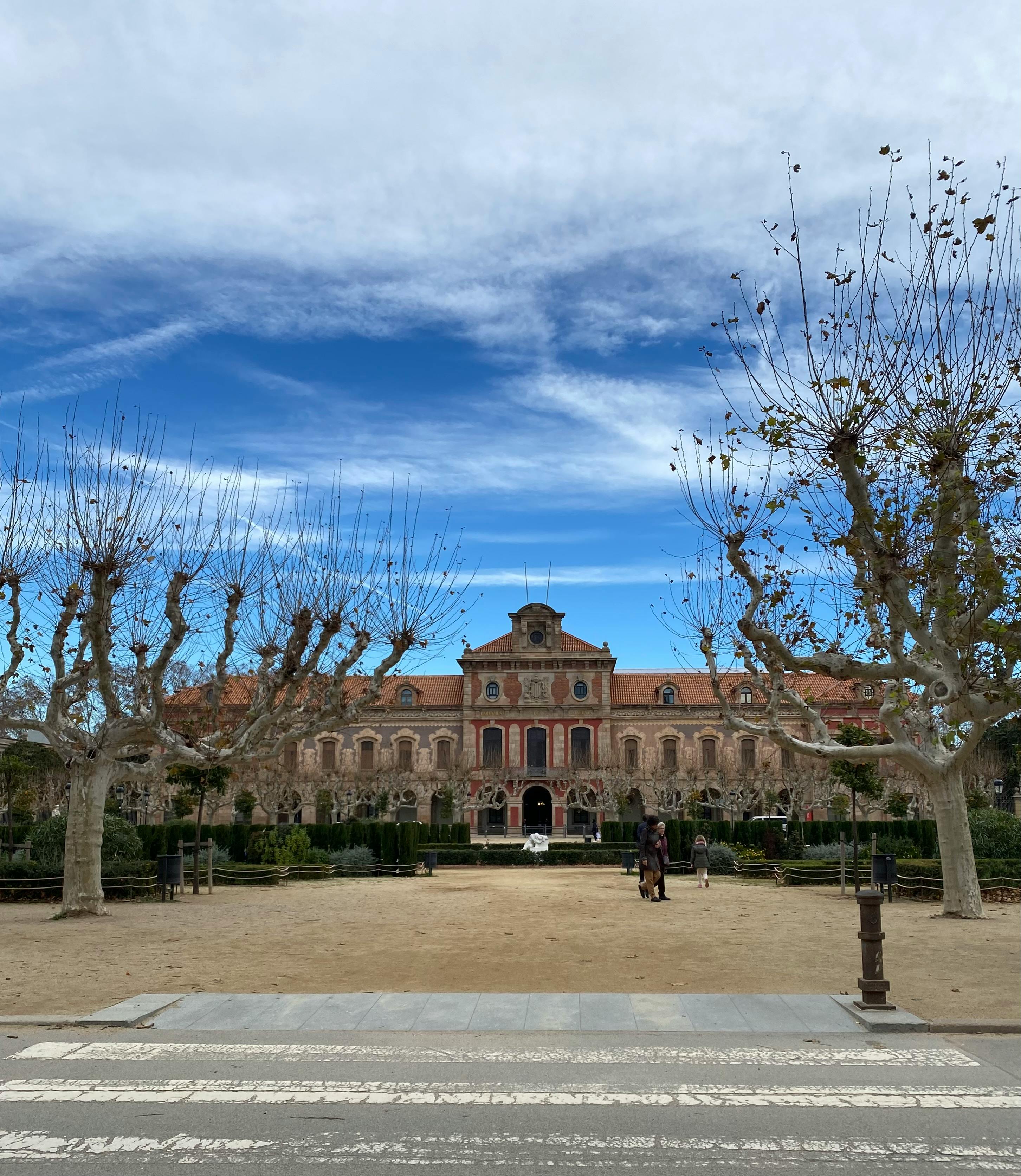 Building With Footpath Photos, Download The BEST Free Building With ...