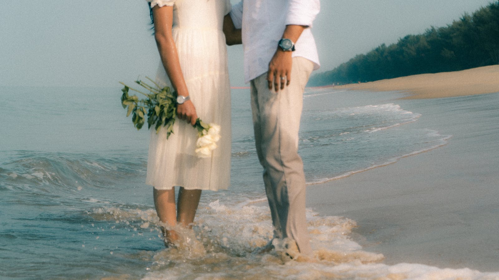 Couple Beach Sunset Photos, Download The BEST Free Couple Beach Sunset ...