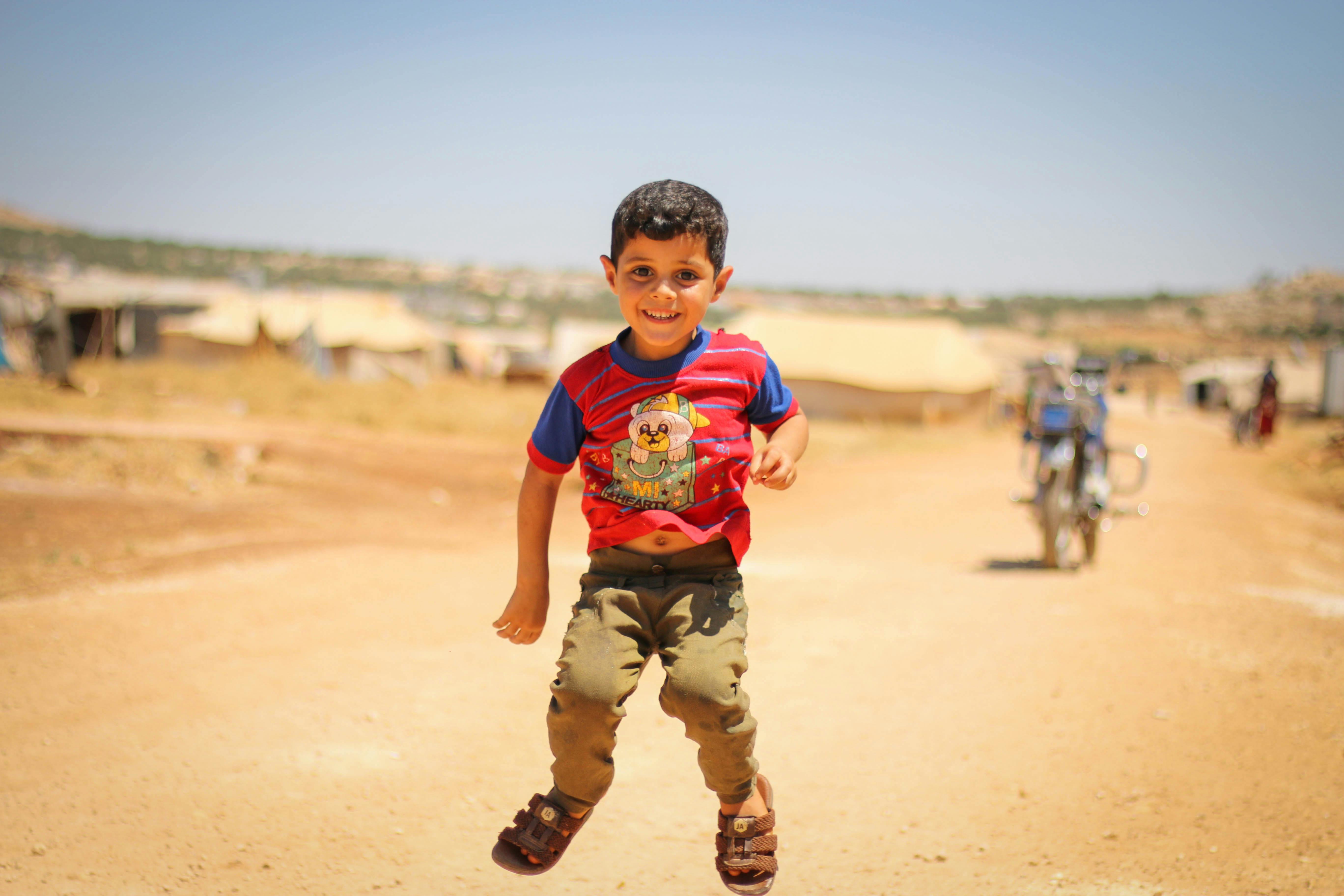 Refugee Photos Smiling Photos, Download The BEST Free Refugee Photos ...