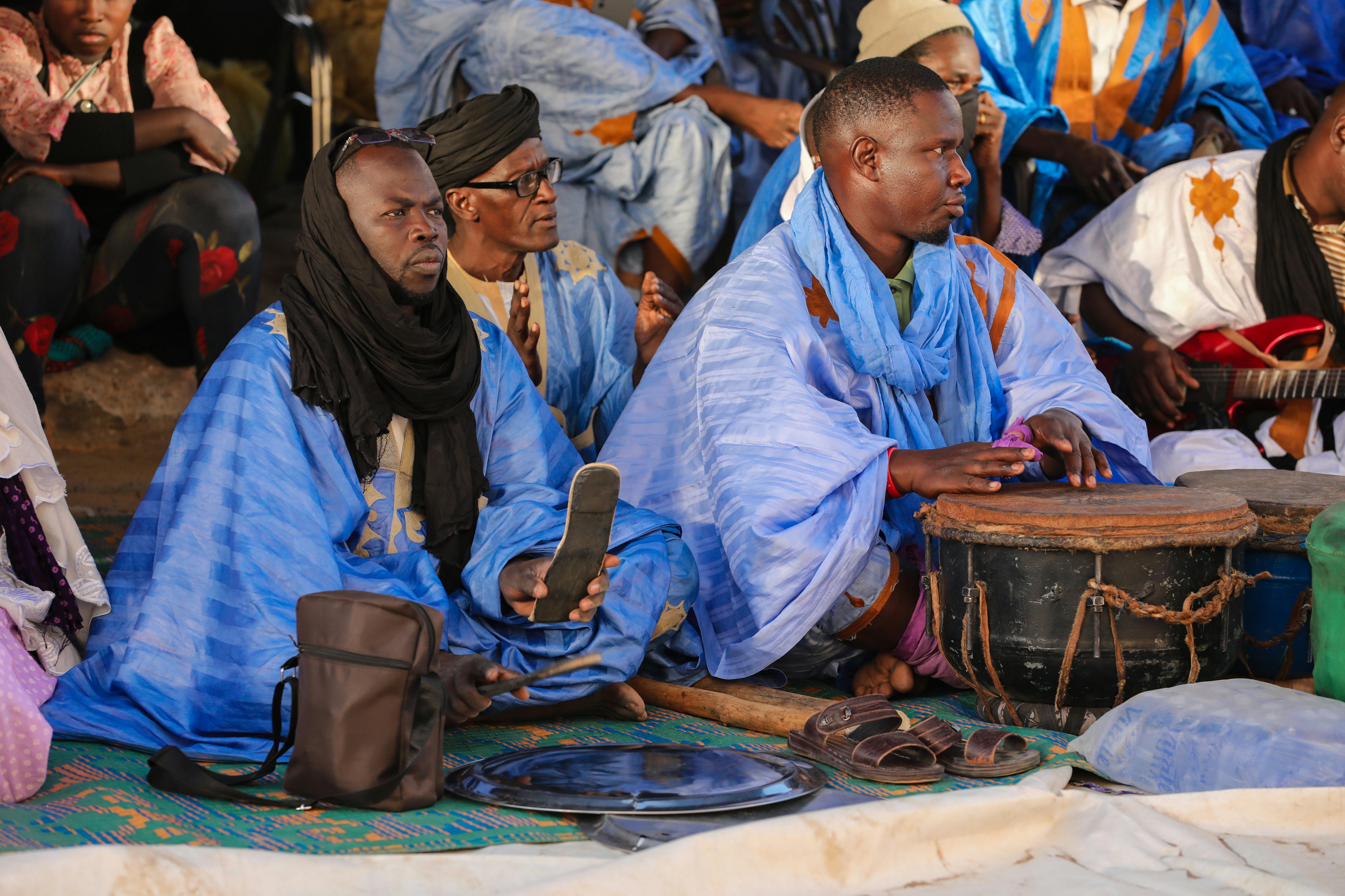 Rot Band Photos, Download The BEST Free Rot Band Stock Photos & HD Images