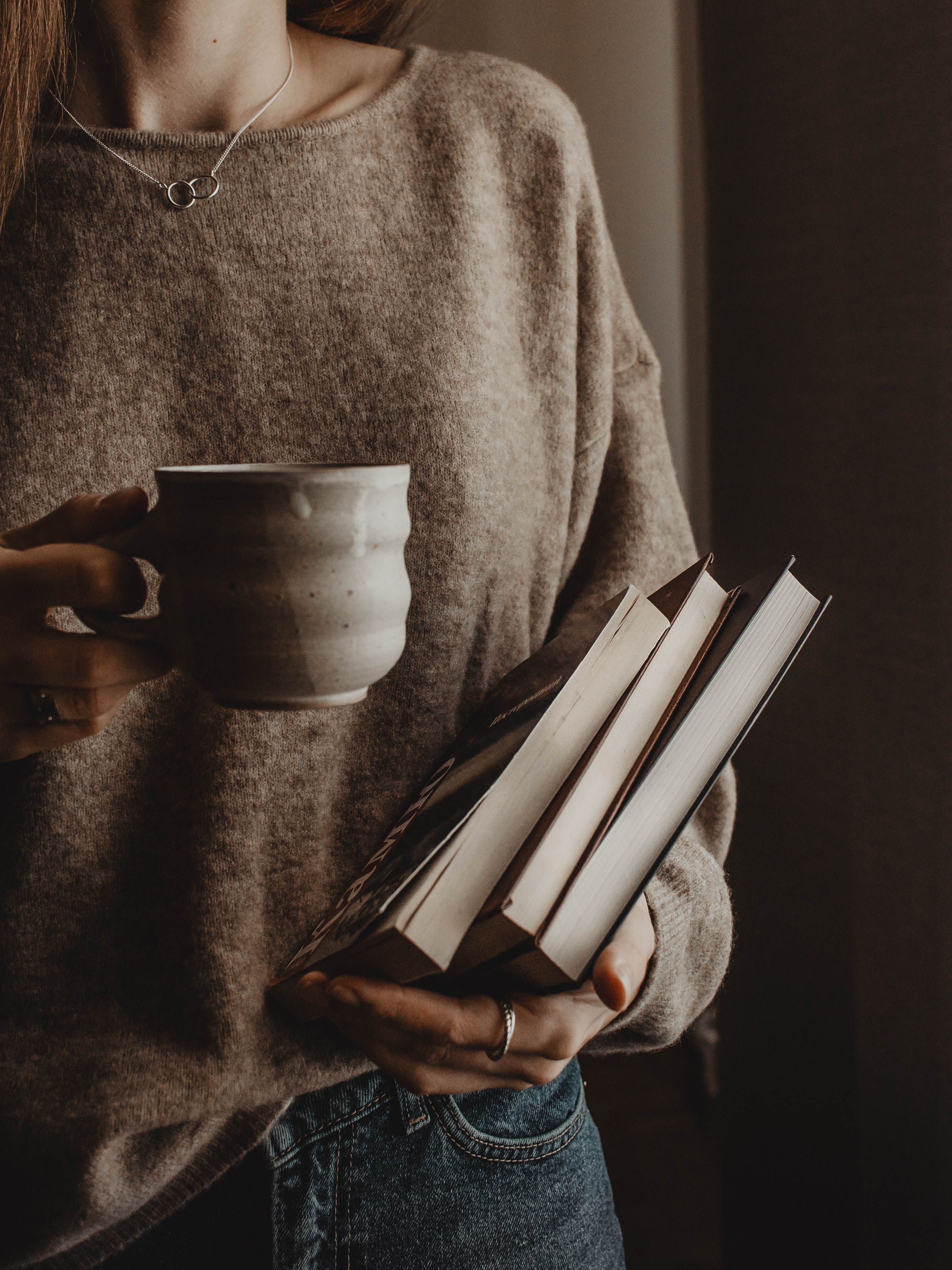 Book Lover Photos, Download The BEST Free Book Lover Stock Photos & HD ...