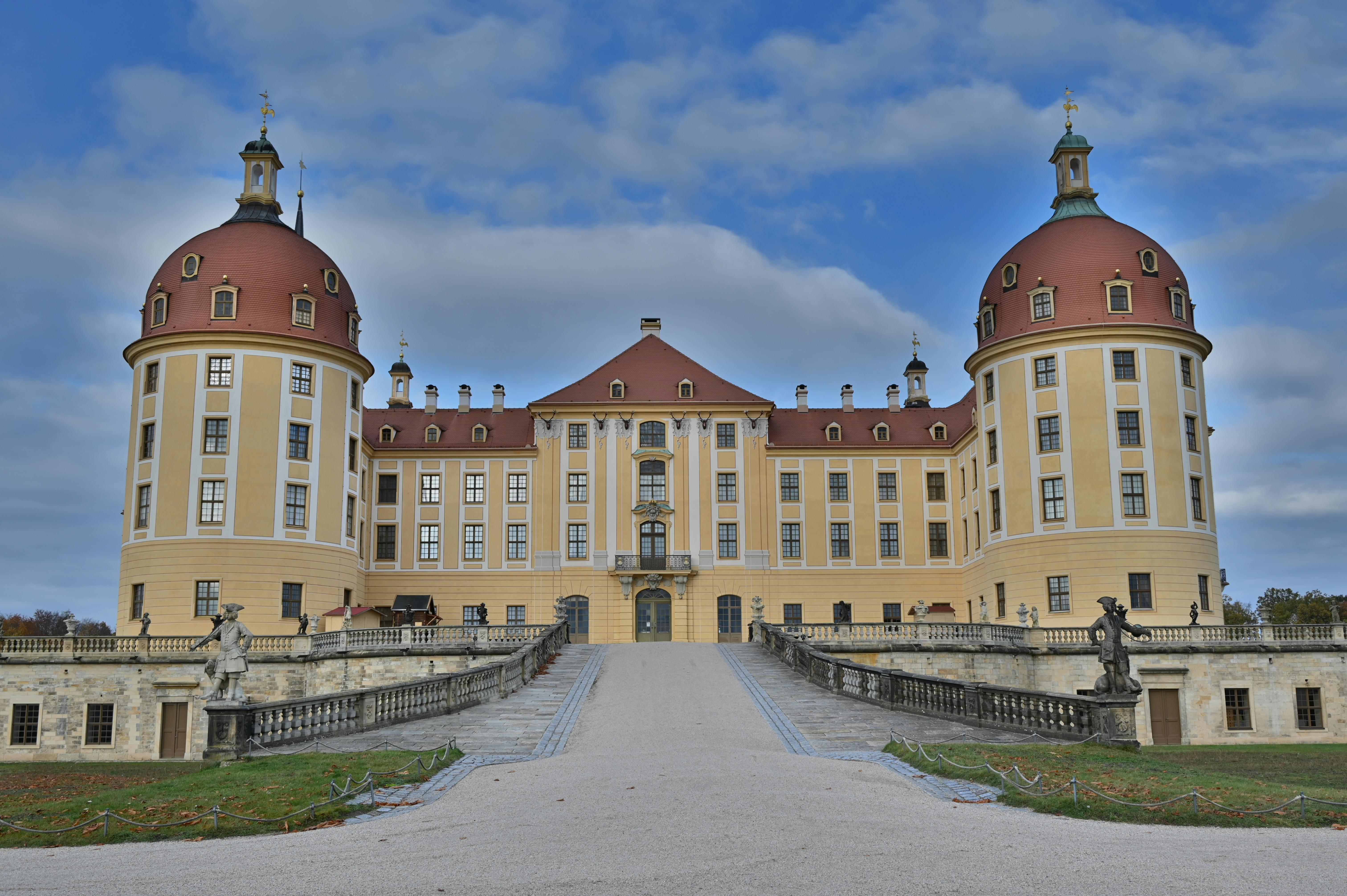 Stunning Moritzburg Castle in Saxony, Germany · Free Stock Photo