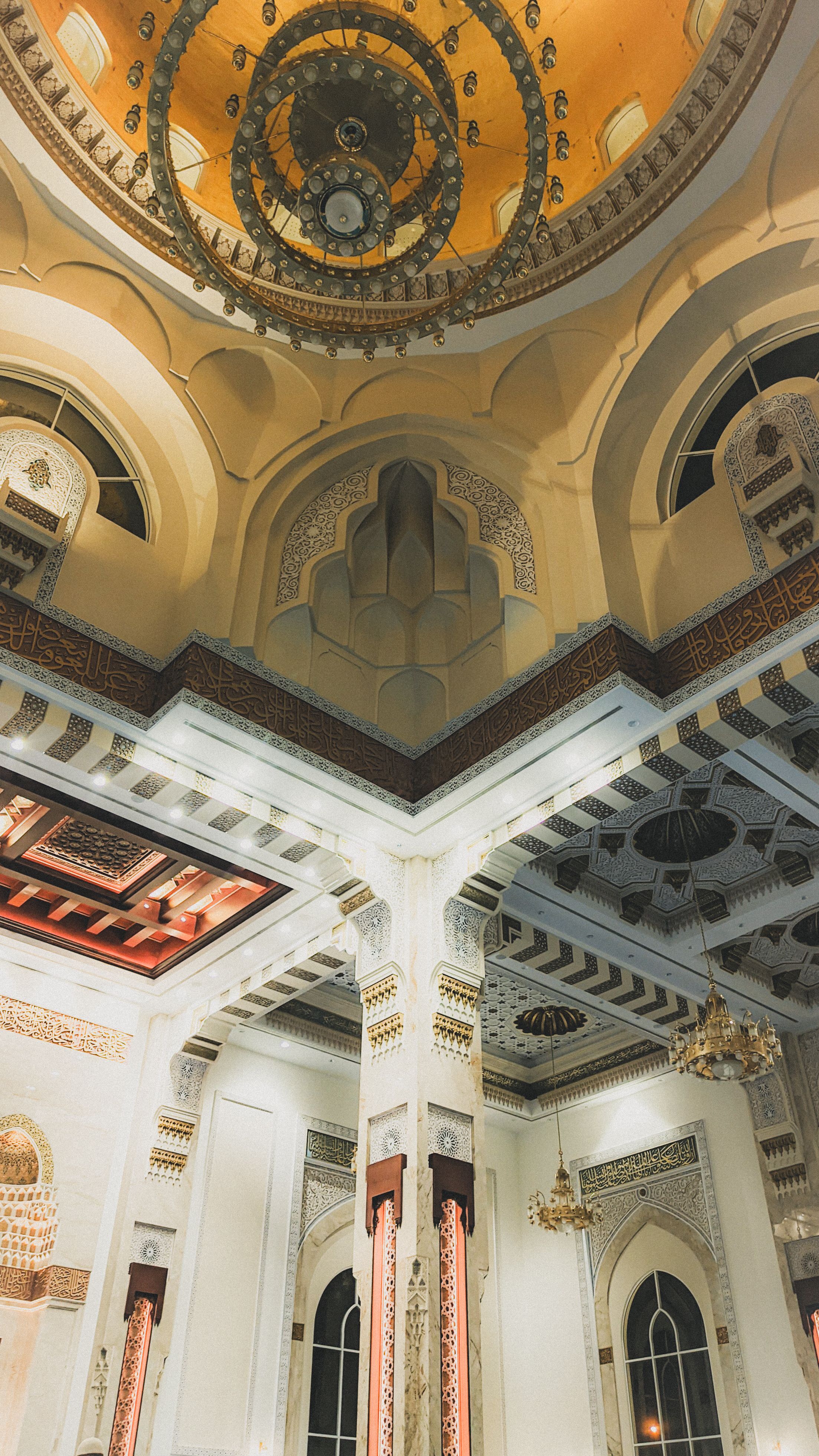 Exquisite Islamic Architecture Interior in Malaysia · Free Stock Photo