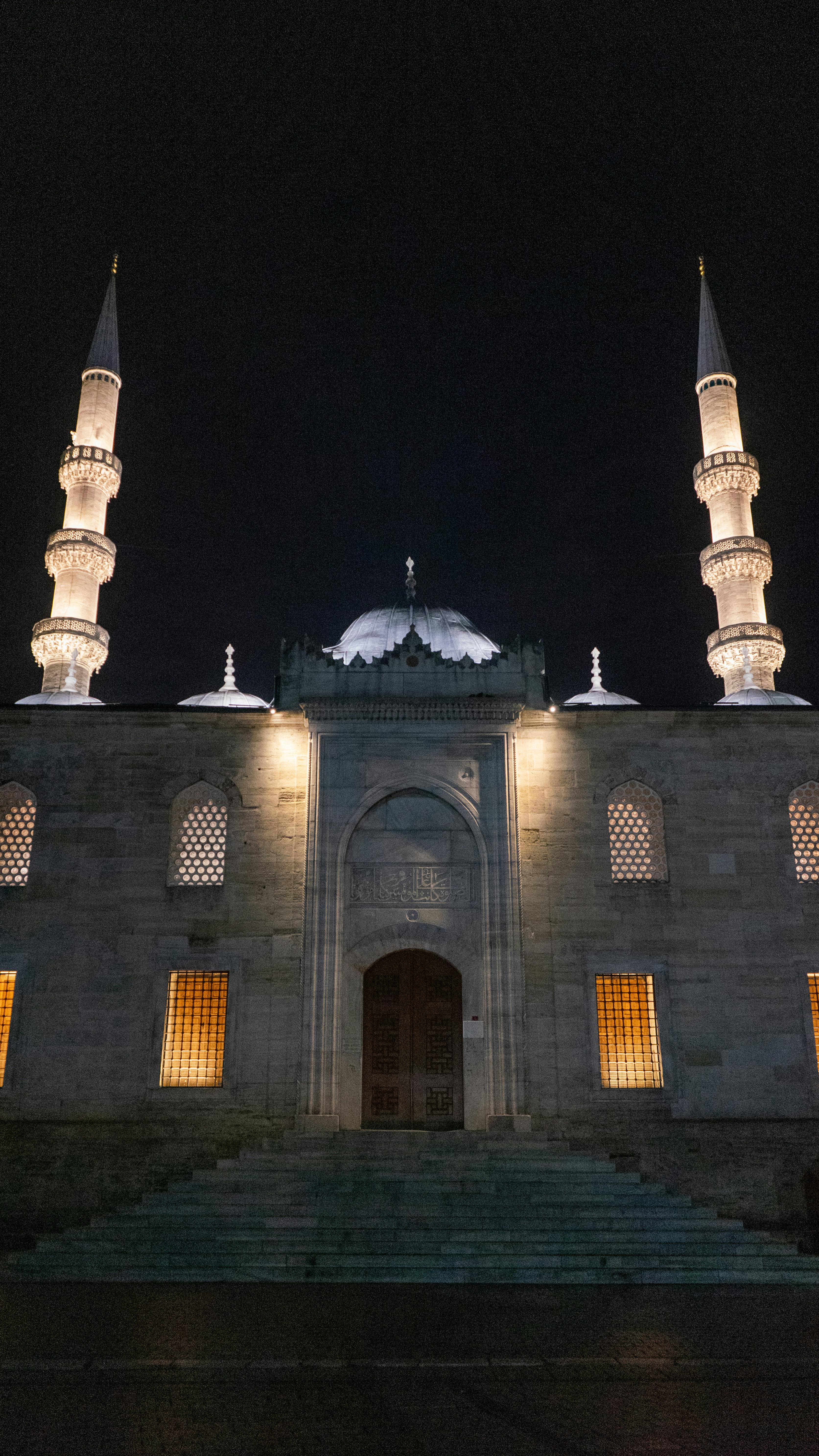 Anwar Mosque Photos, Download The BEST Free Anwar Mosque Stock Photos ...