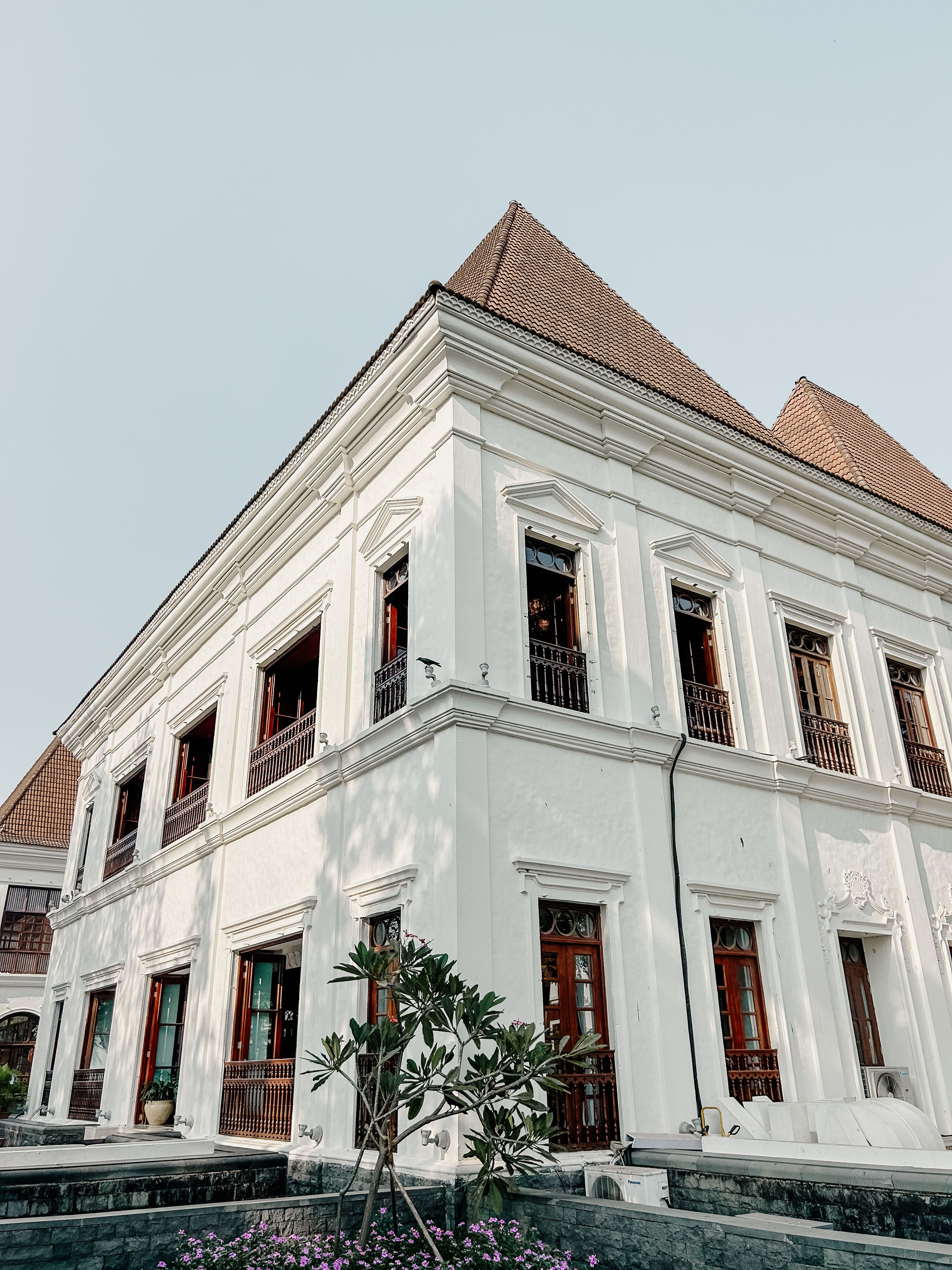 Majestic Colonial Architecture in India · Free Stock Photo