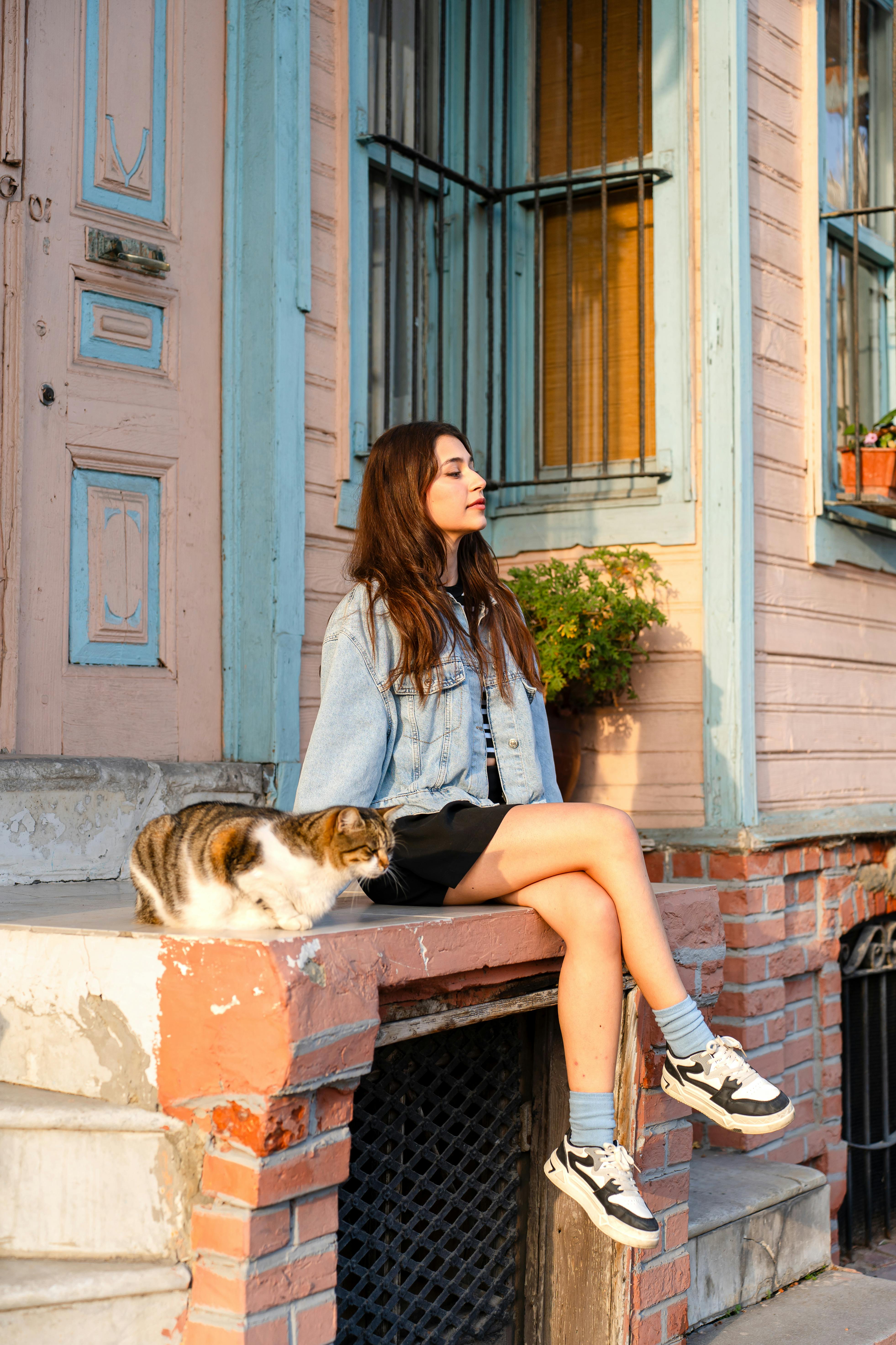 City Stoop Photos, Download The BEST Free City Stoop Stock Photos & HD ...