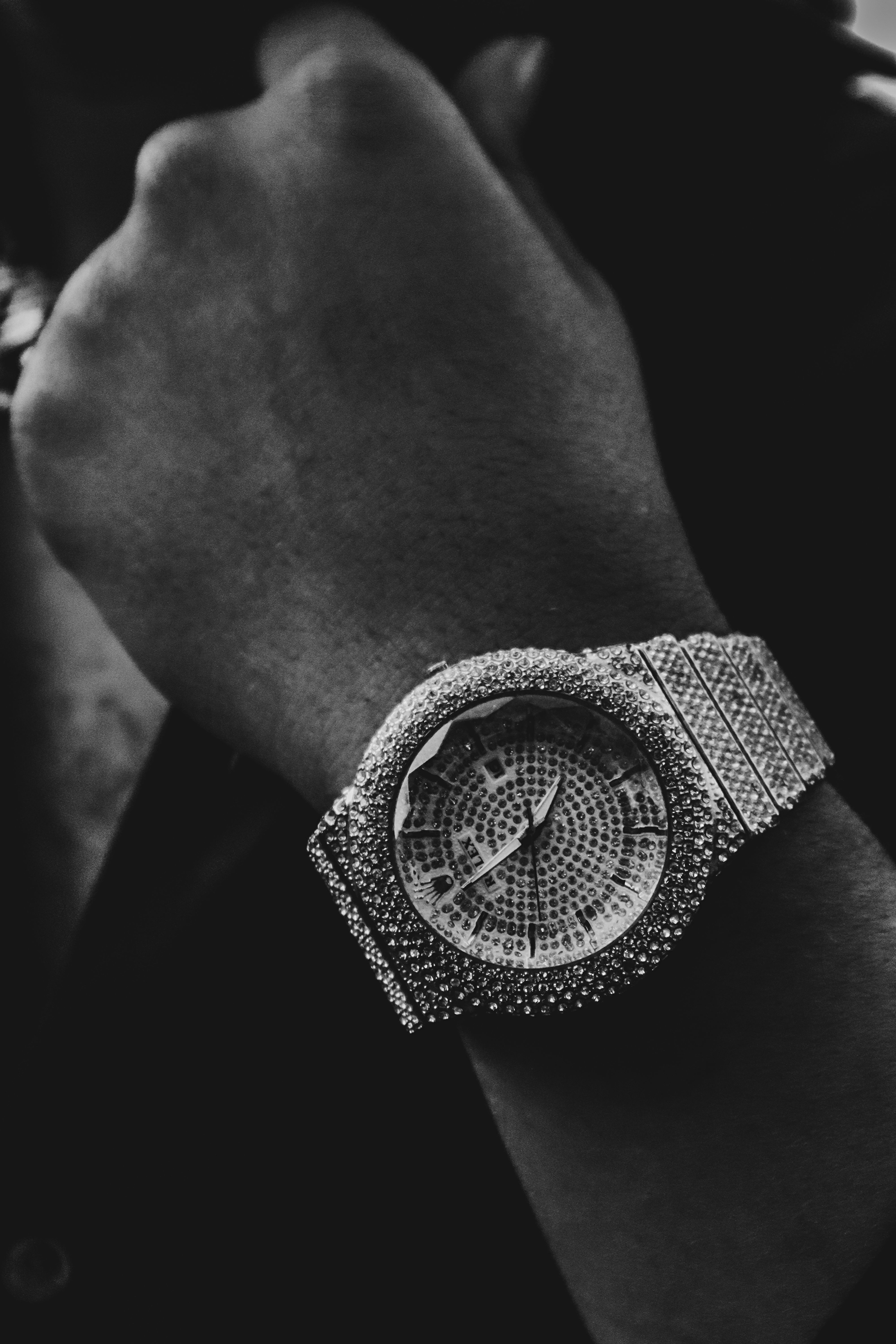 Elegant Diamond-Encrusted Luxury Watch Close-Up · Free Stock Photo