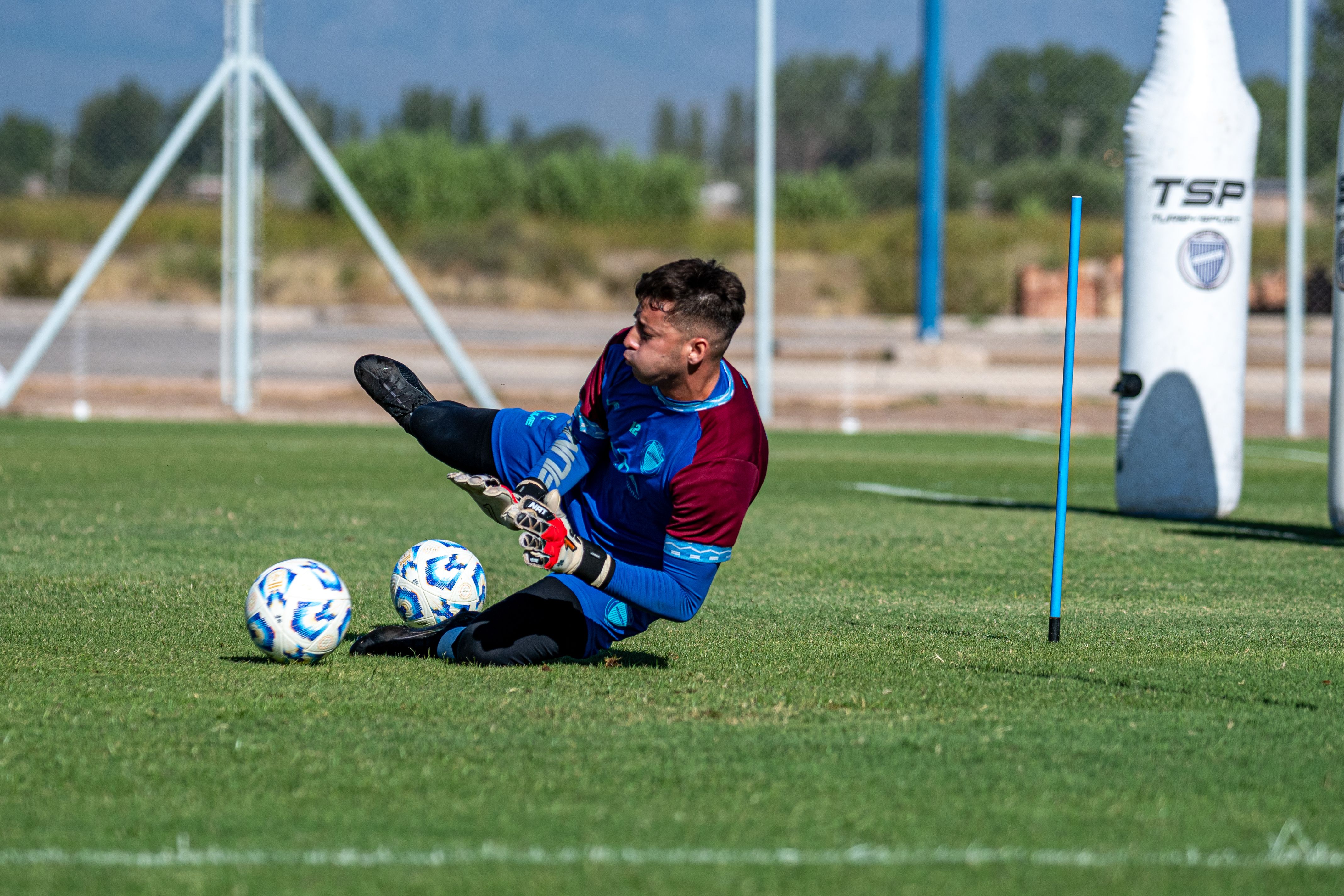 Goalkeeper Coaching Photos, Download The BEST Free Goalkeeper Coaching ...