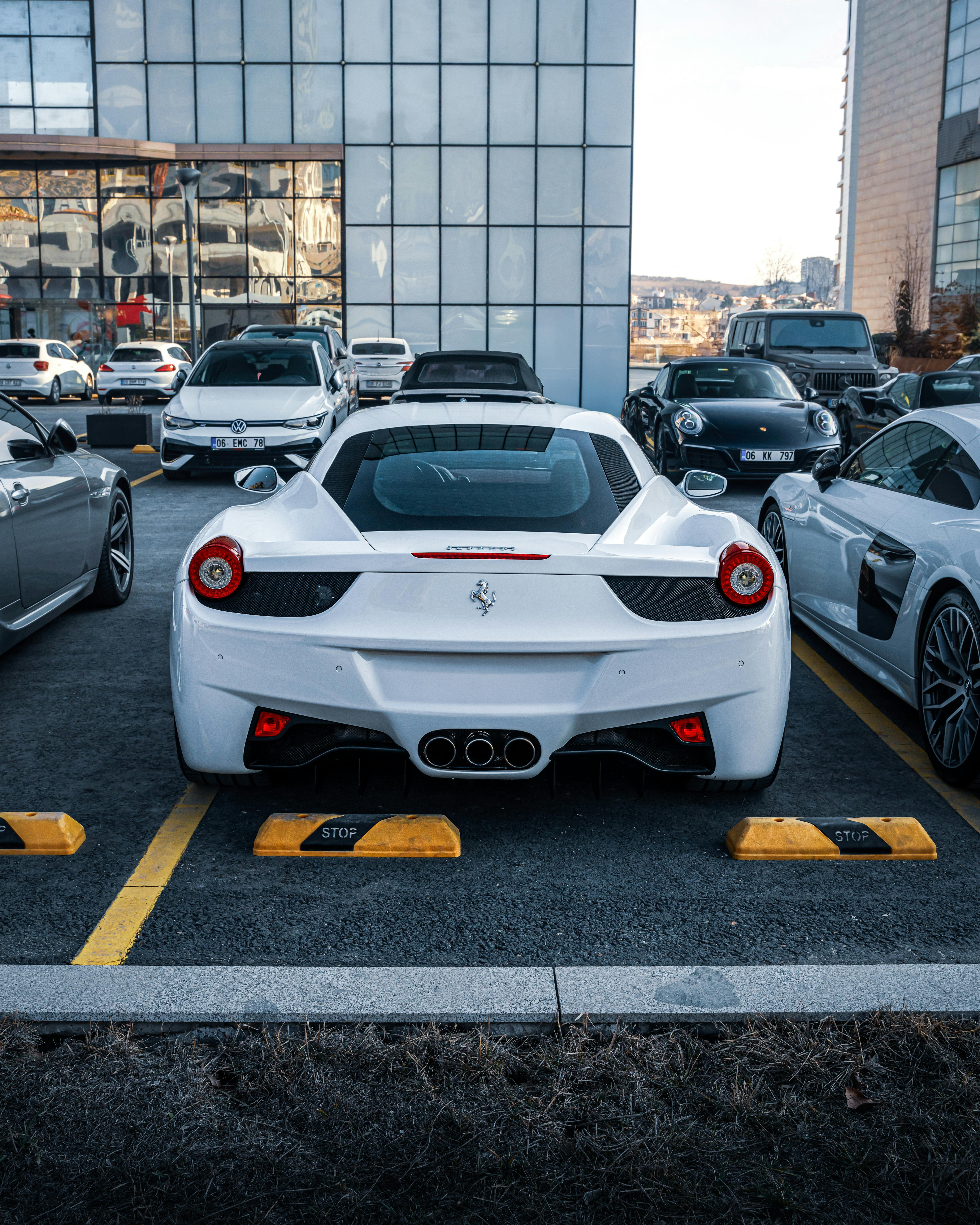 Ferrari 458 · Foto profissional gratuita