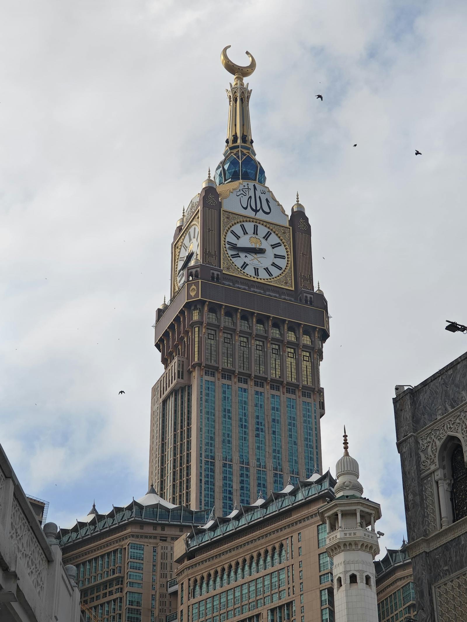Makkah Clock Tower Desktop Photos, Download The BEST Free Makkah Clock ...