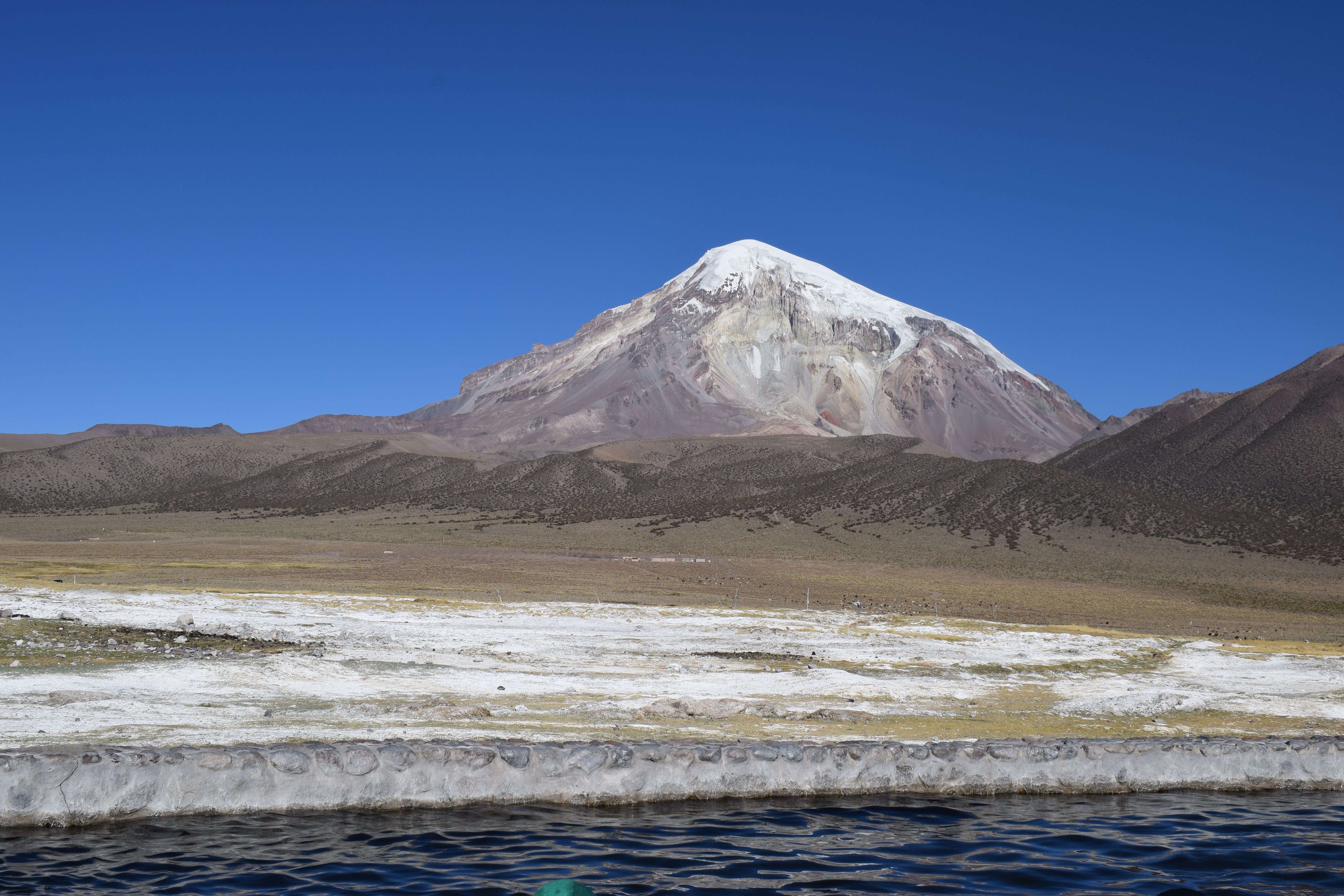 Snow-Capped Mountain in Bolivia's Oruro Region · Free Stock Photo