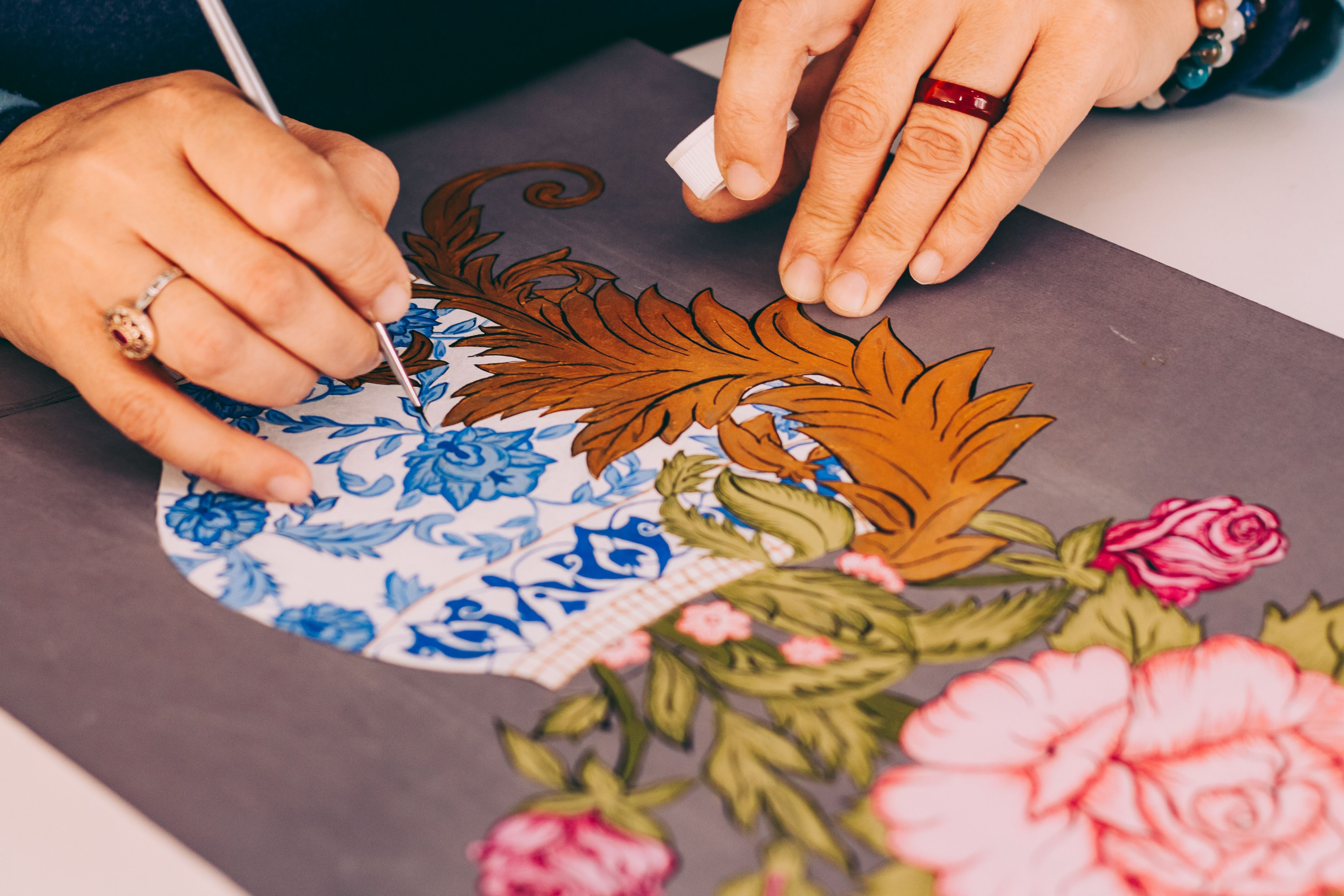Artistic Hand Detailing on Floral Pattern Design · Free Stock Photo