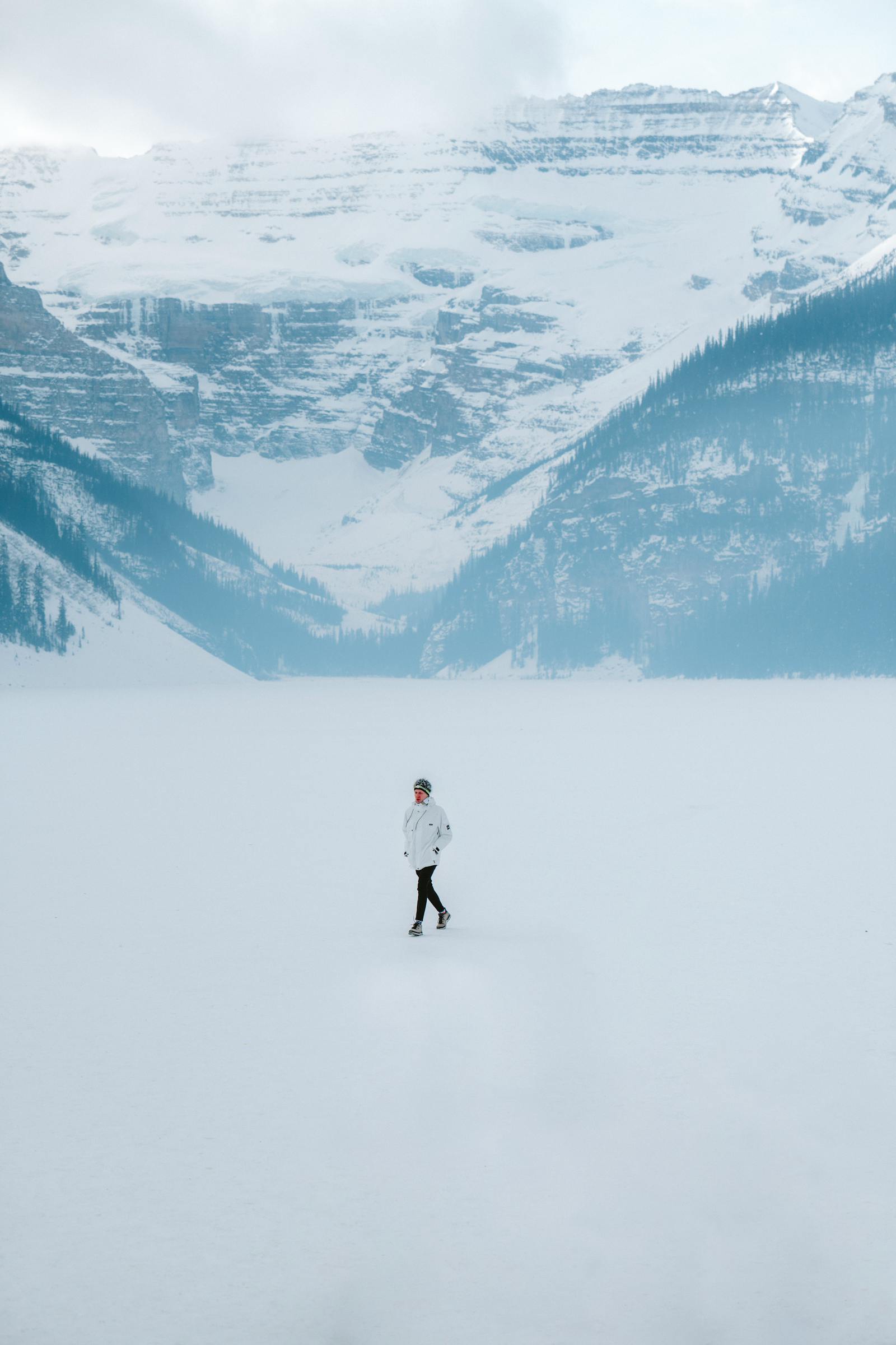 Snow Hiking Photos, Download The BEST Free Snow Hiking Stock Photos ...