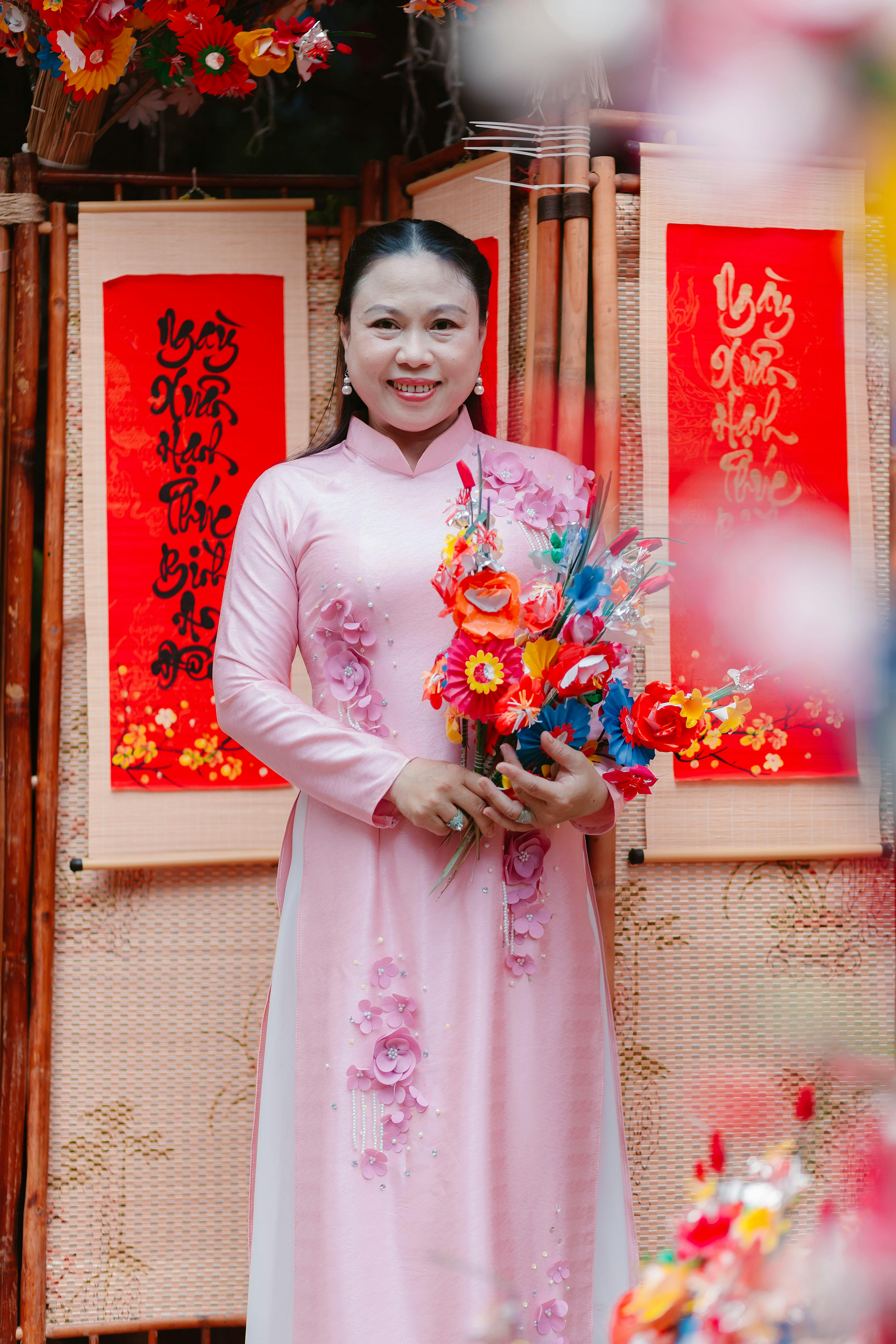 Why Light Color Flowers Photos, Download The BEST Free Why Light Color ...