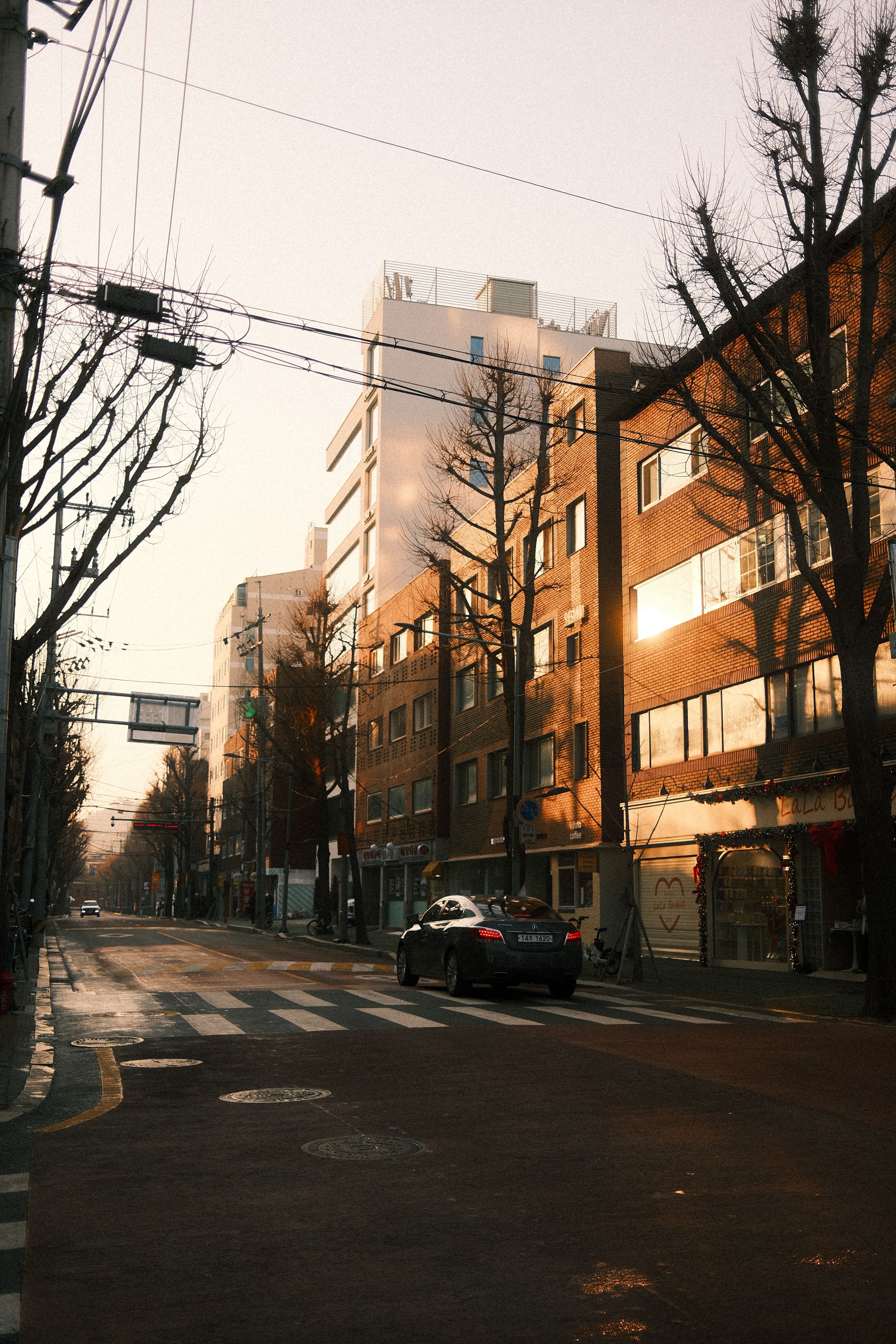 Urban Street at Sunset in a Modern Cityscape · Free Stock Photo