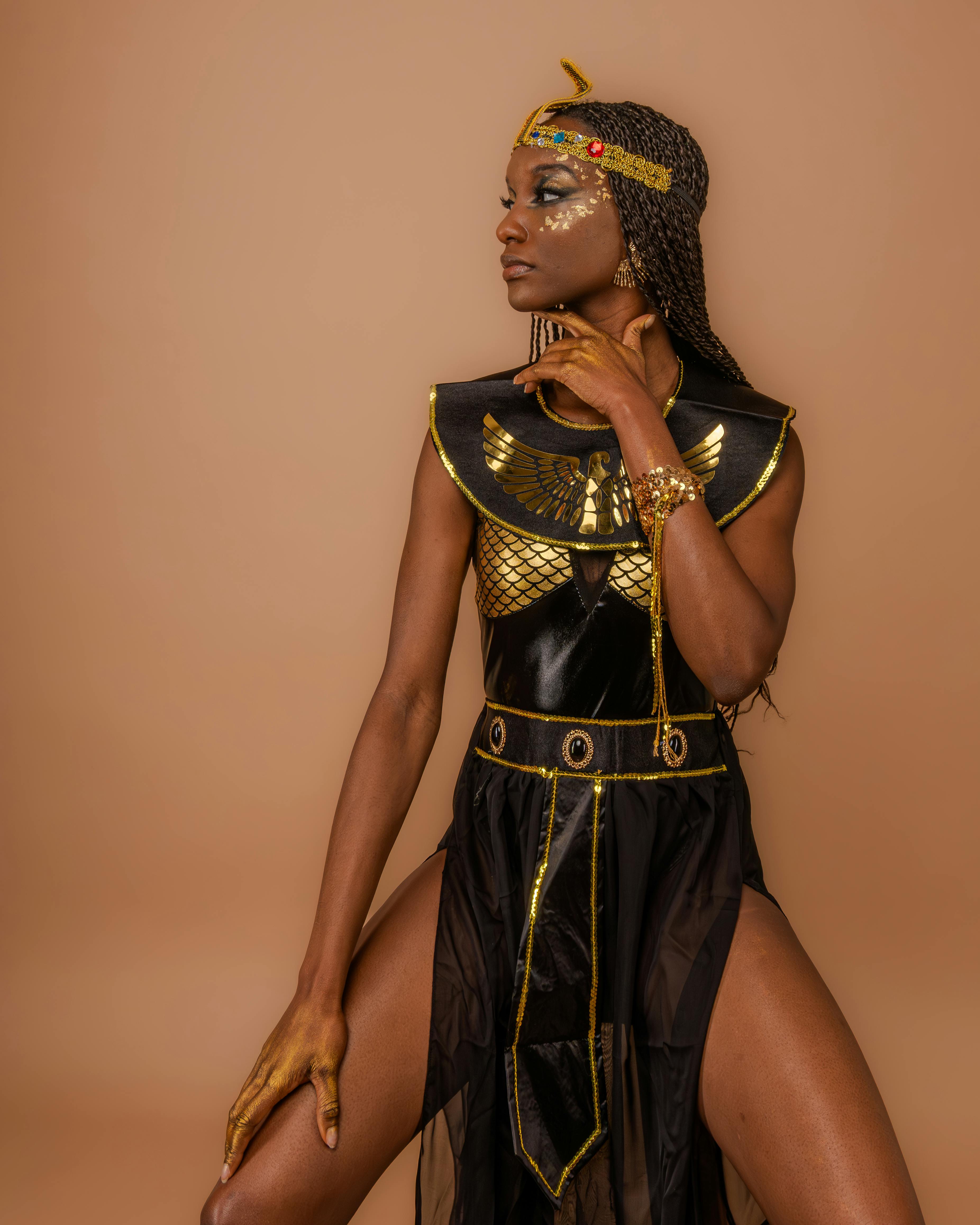 Potret Wanita Elegan Yang Terinspirasi Dari Mesir · Foto Stok Gratis