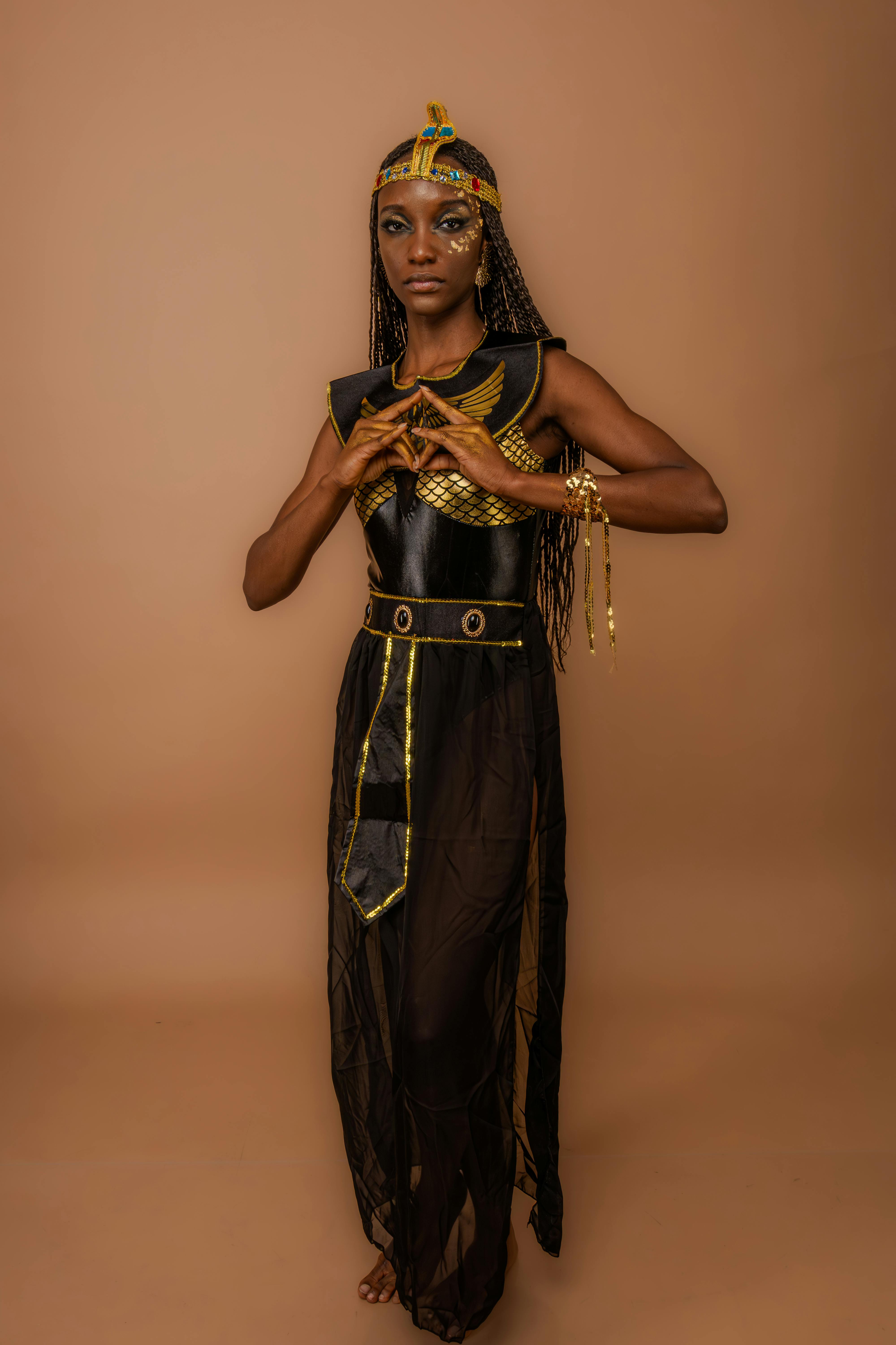 Female Model Full Body Photos, Download The BEST Free Female Model Full ...