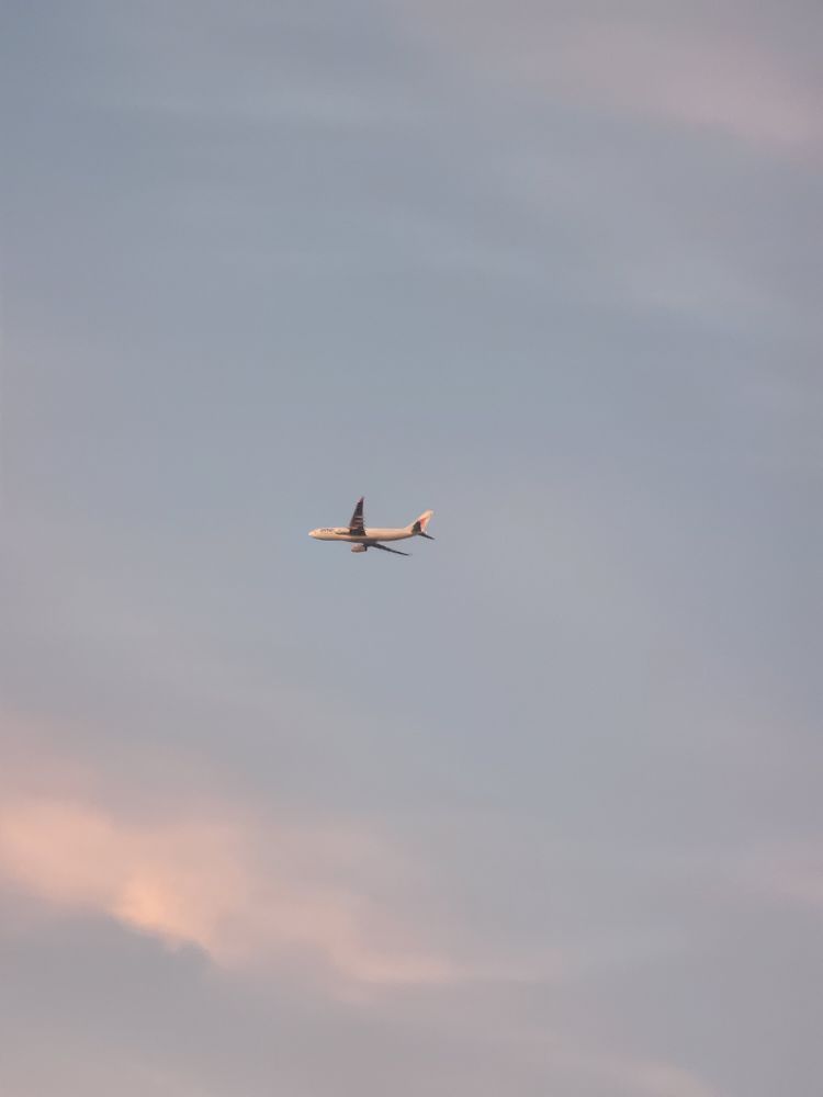 Airplane Wallpaper Photos, Download The BEST Free Airplane Wallpaper ...