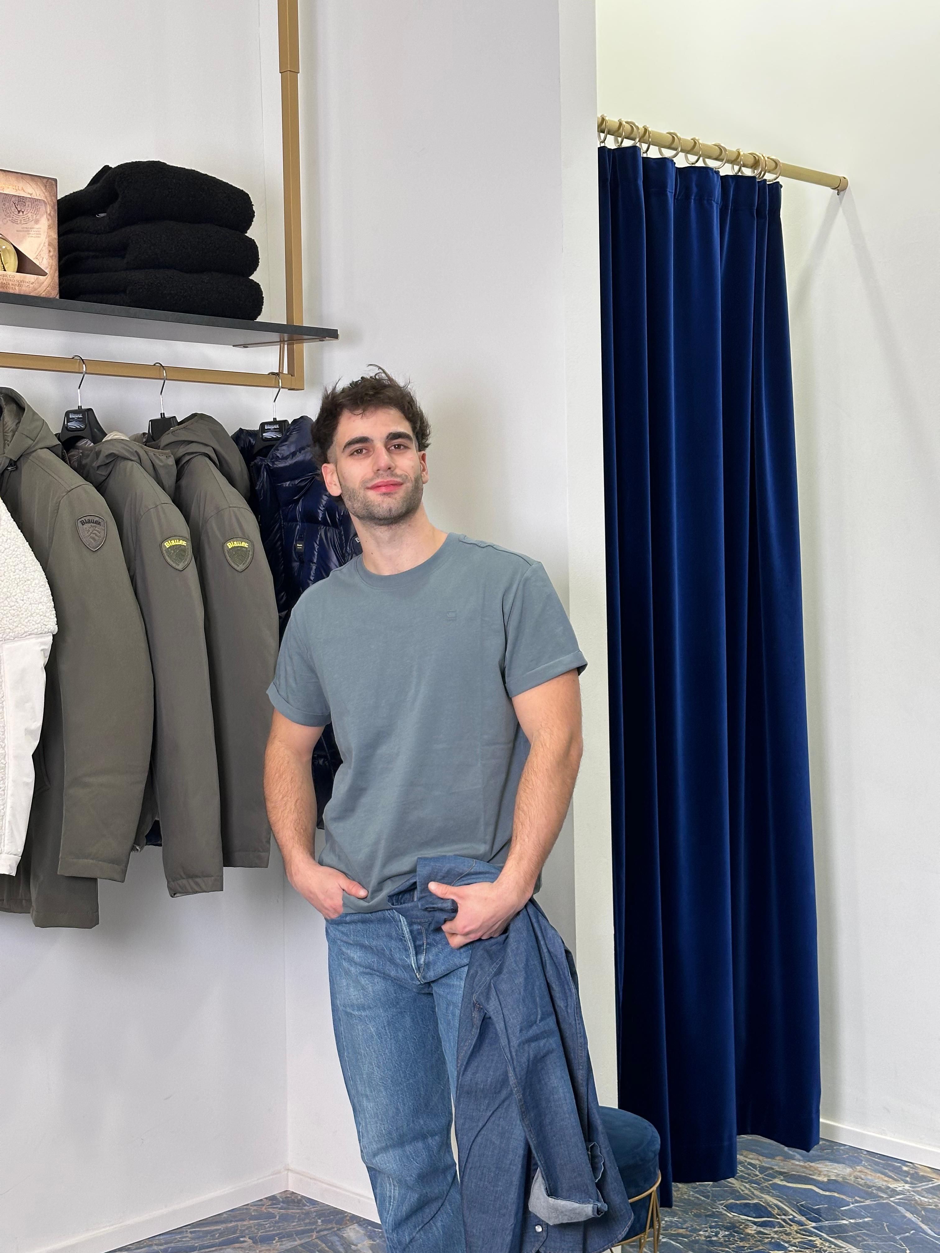 Casual Men's Fashion in Clothing Store · Free Stock Photo