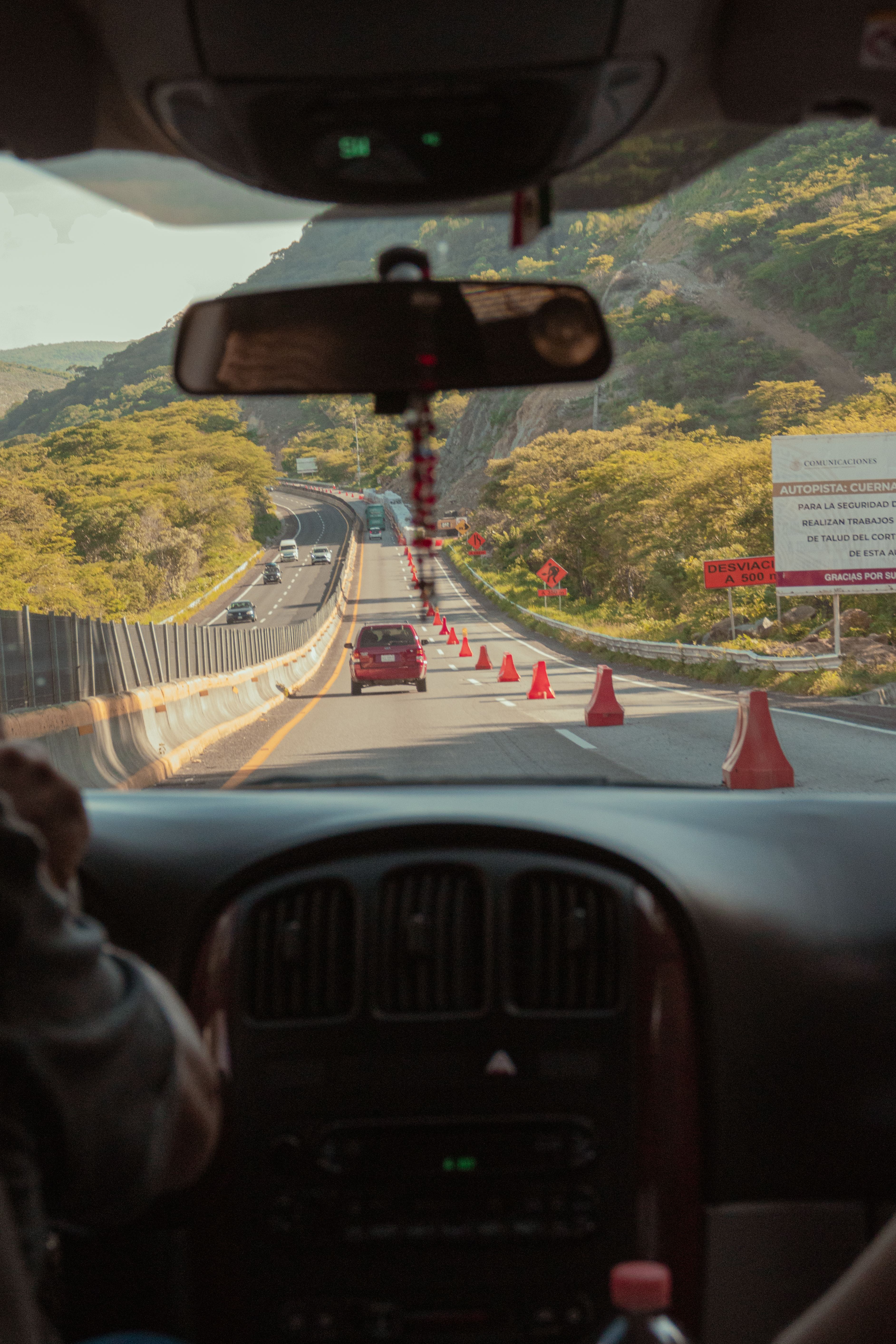 Scenic Drive on Mexican Highway Through Mountains · Free Stock Photo