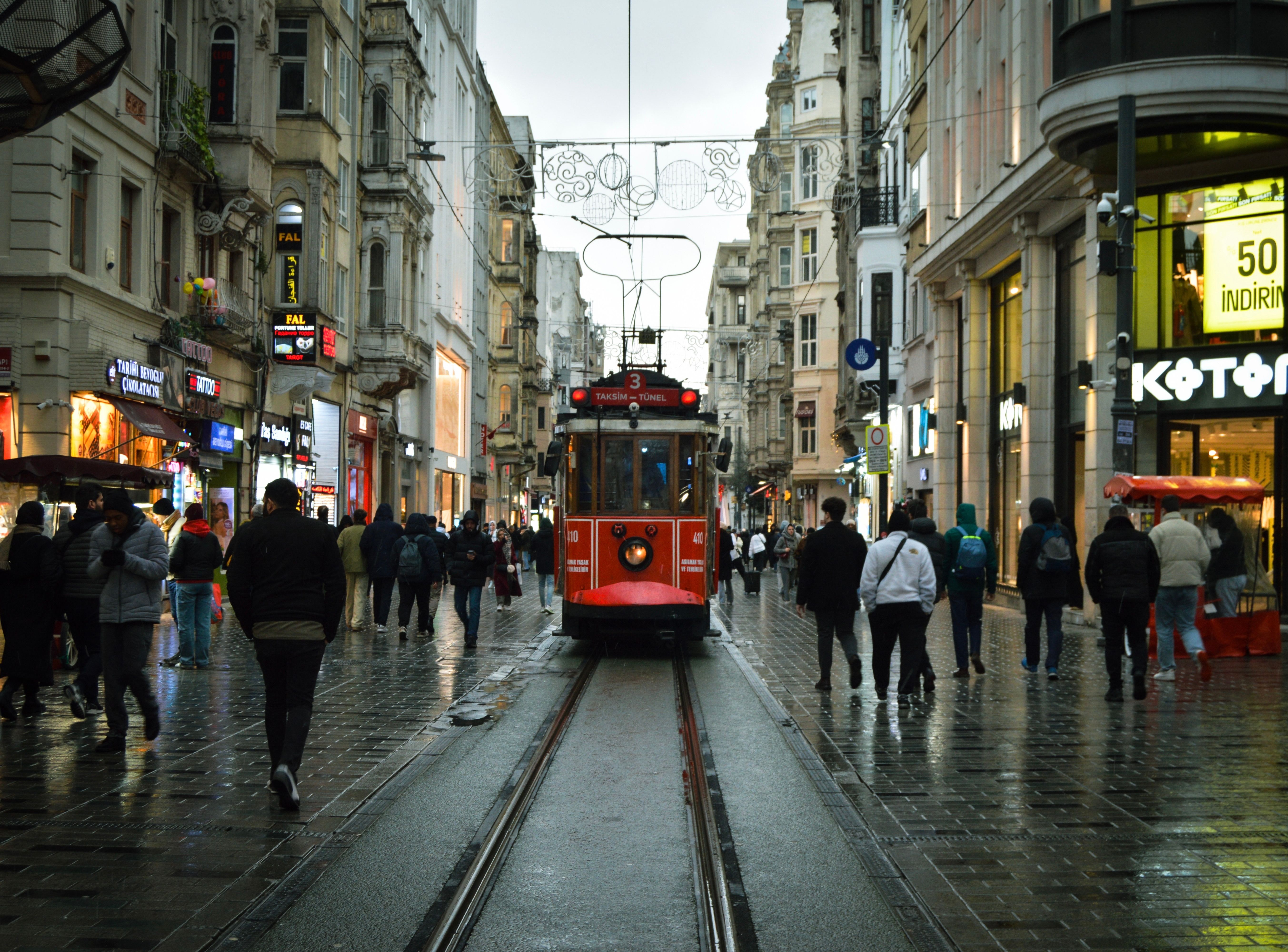 Iconic Red Tram on Istiklal Street, Istanbul · Free Stock Photo
