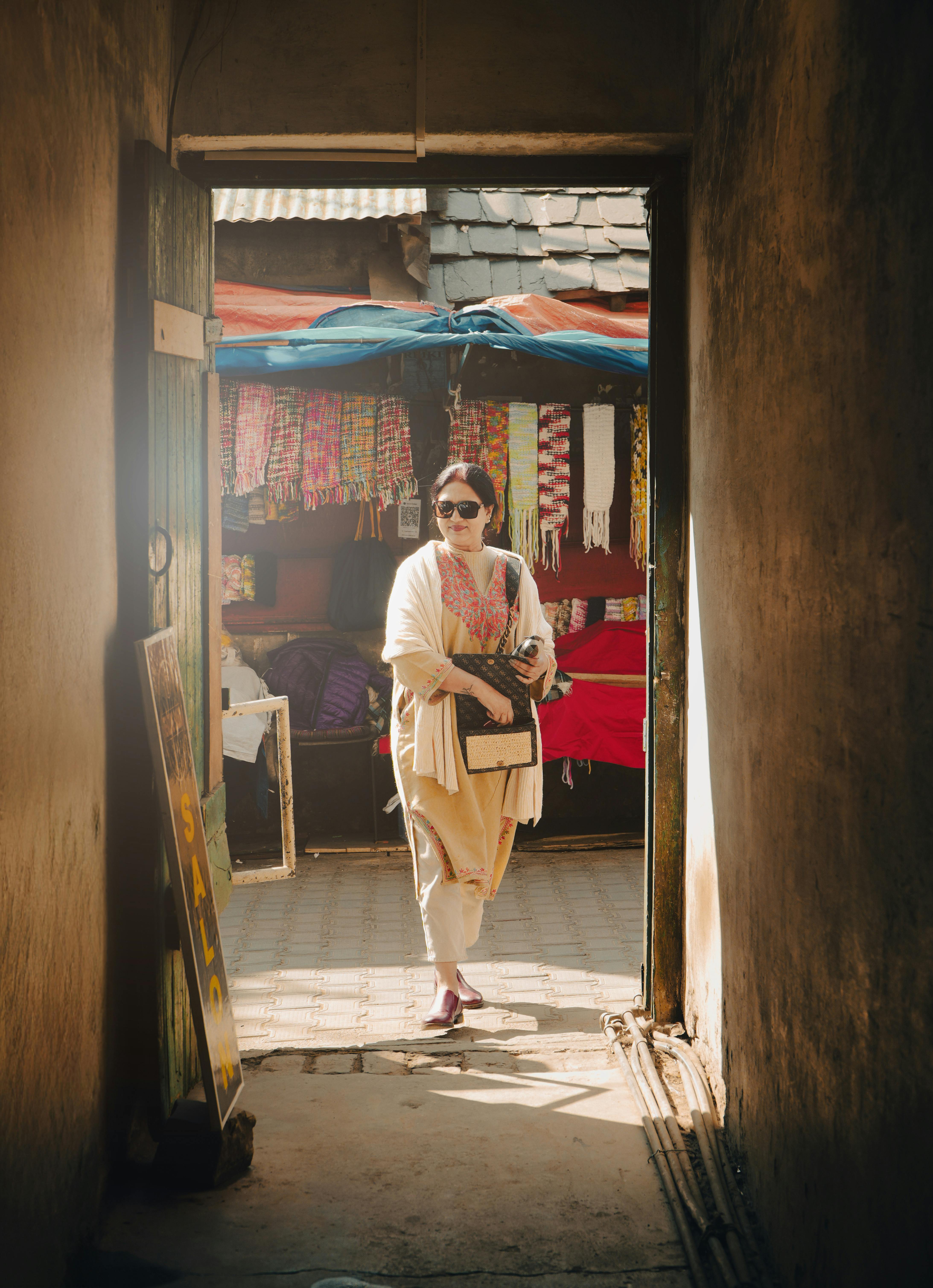 Women Saling Photos, Download The BEST Free Women Saling Stock Photos ...