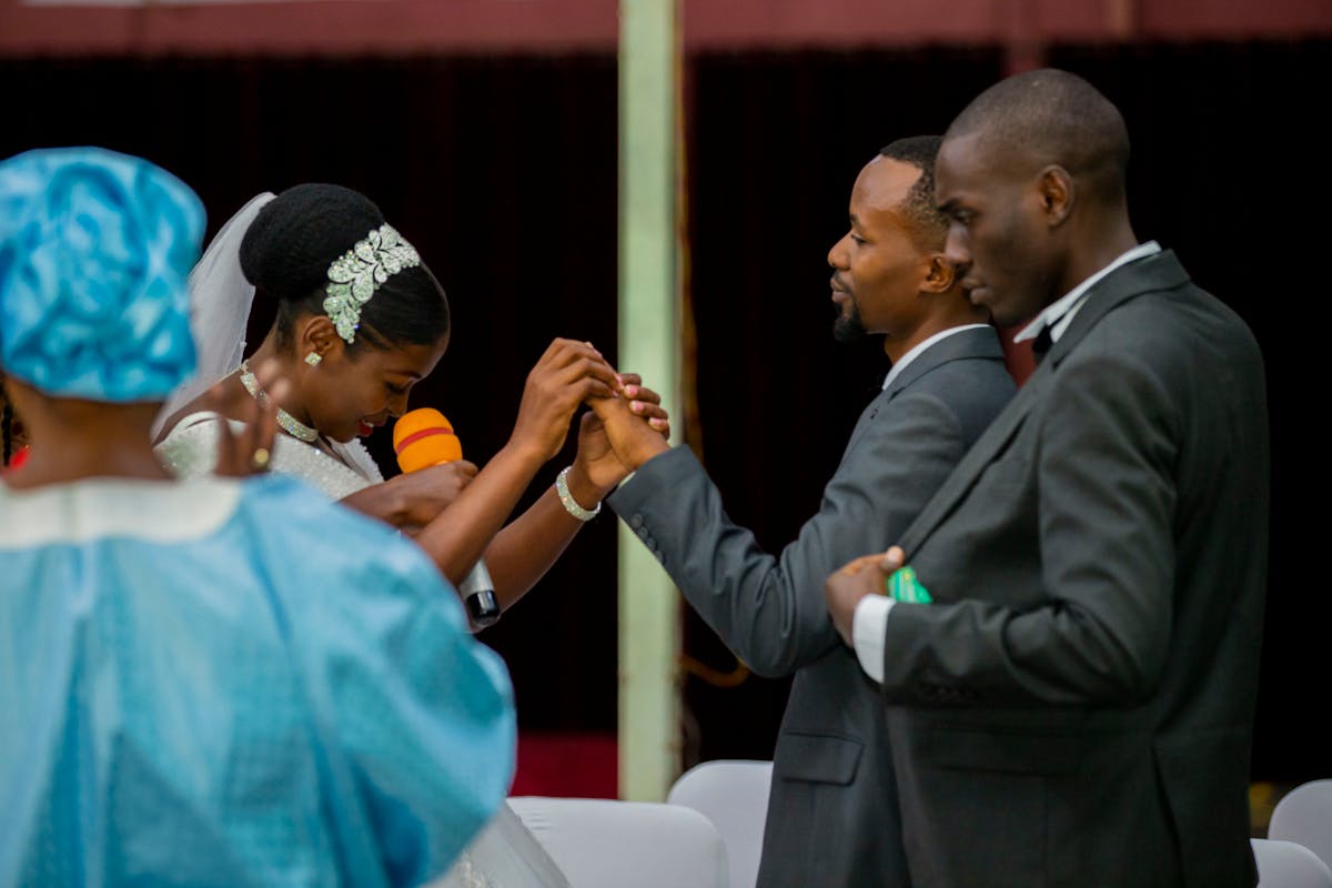 Mic Drop Moment Photos, Download The BEST Free Mic Drop Moment Stock ...