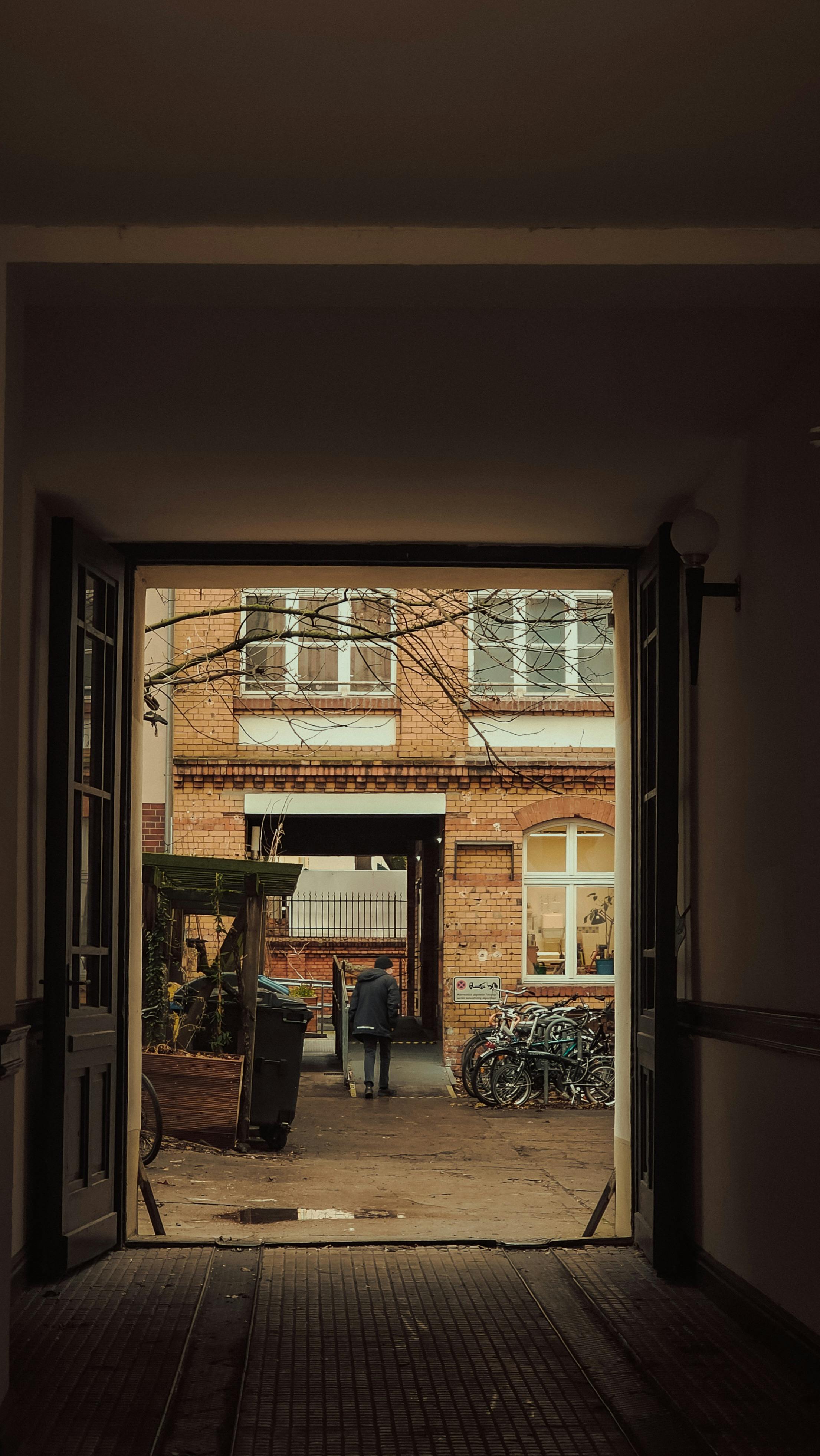 Inviting Alley Photos, Download The BEST Free Inviting Alley Stock ...