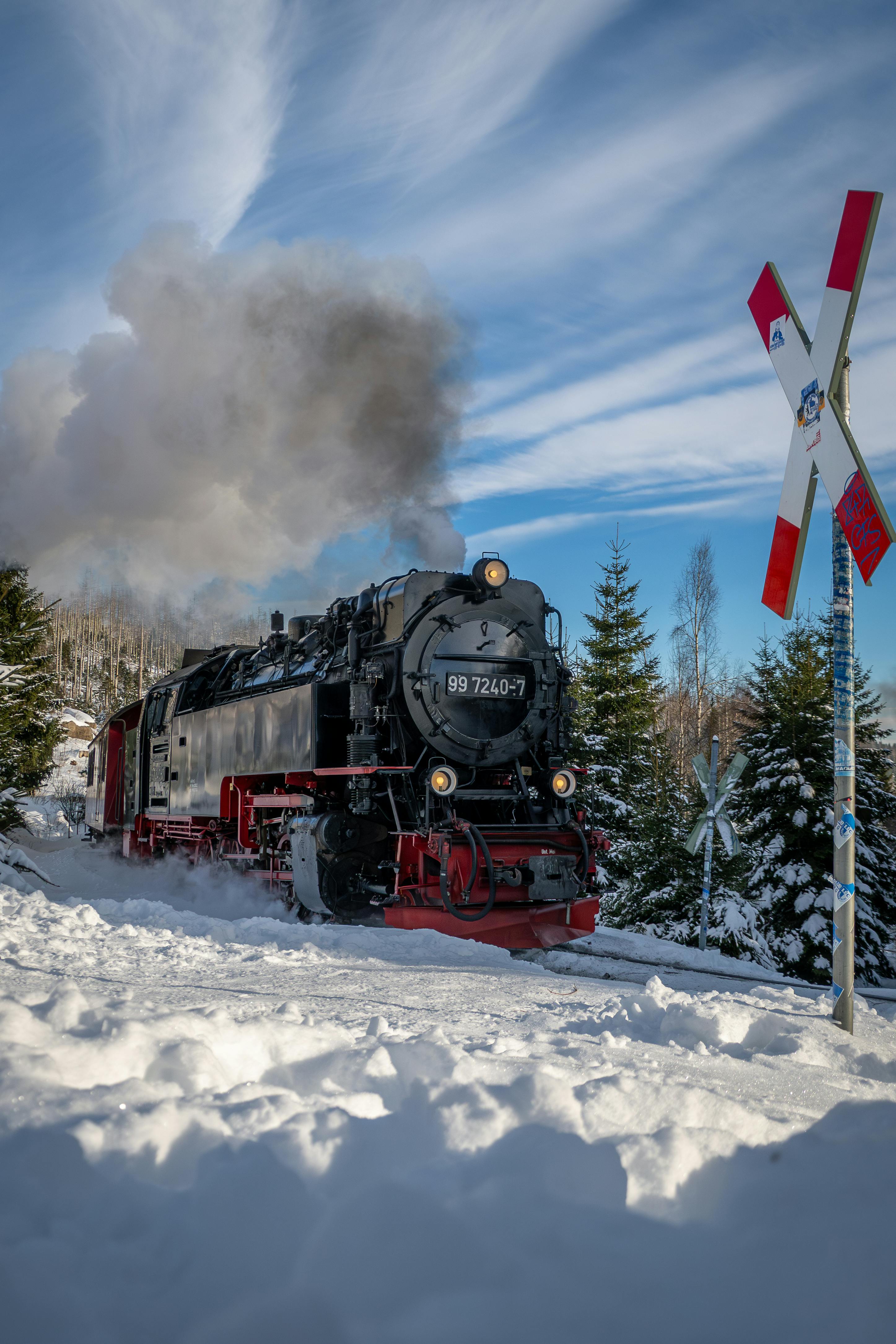 Steam Train in Snowy Harz Mountains Winter Scene · Free Stock Photo