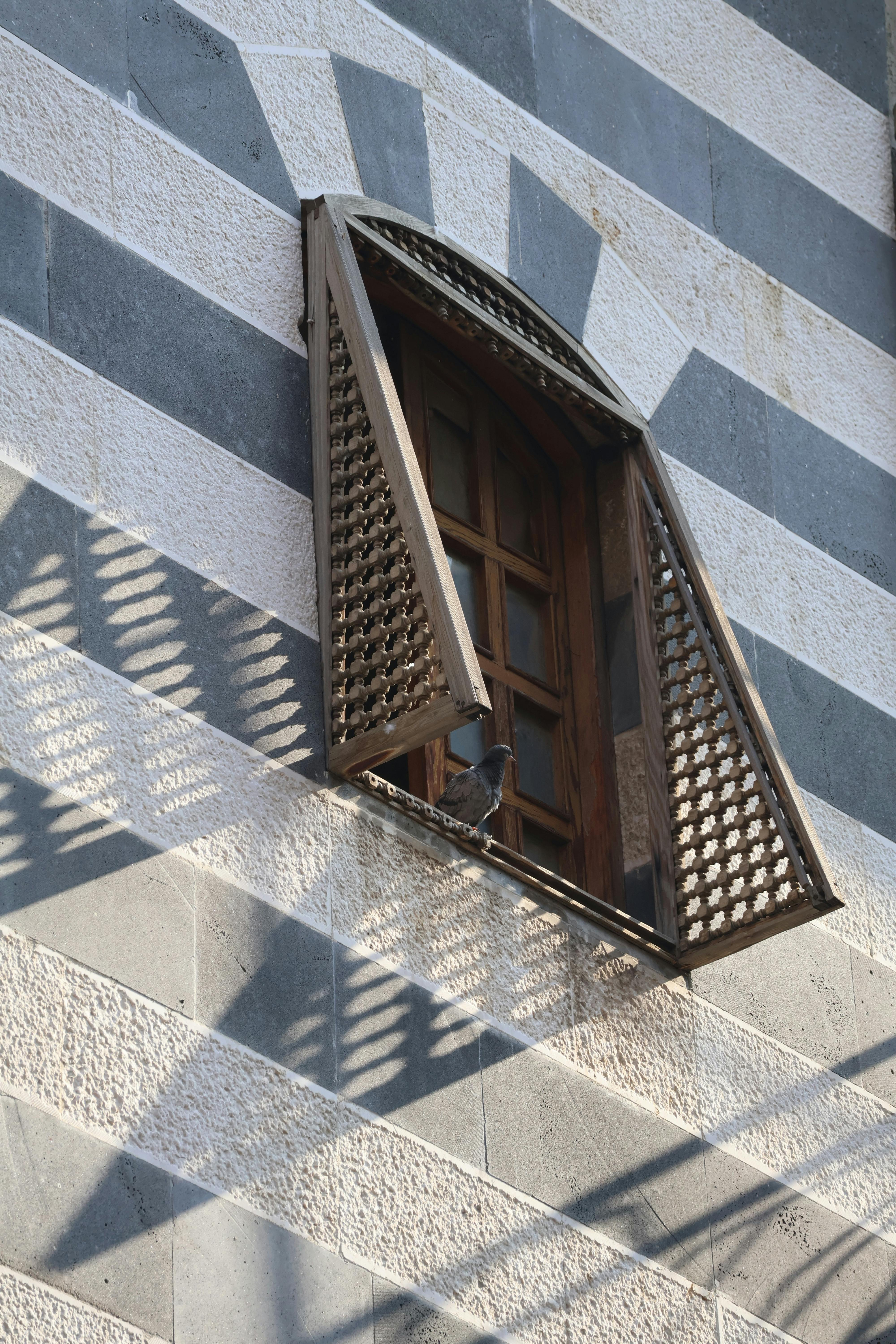 Traditional Syrian Architecture with Ornate Window · Free Stock Photo