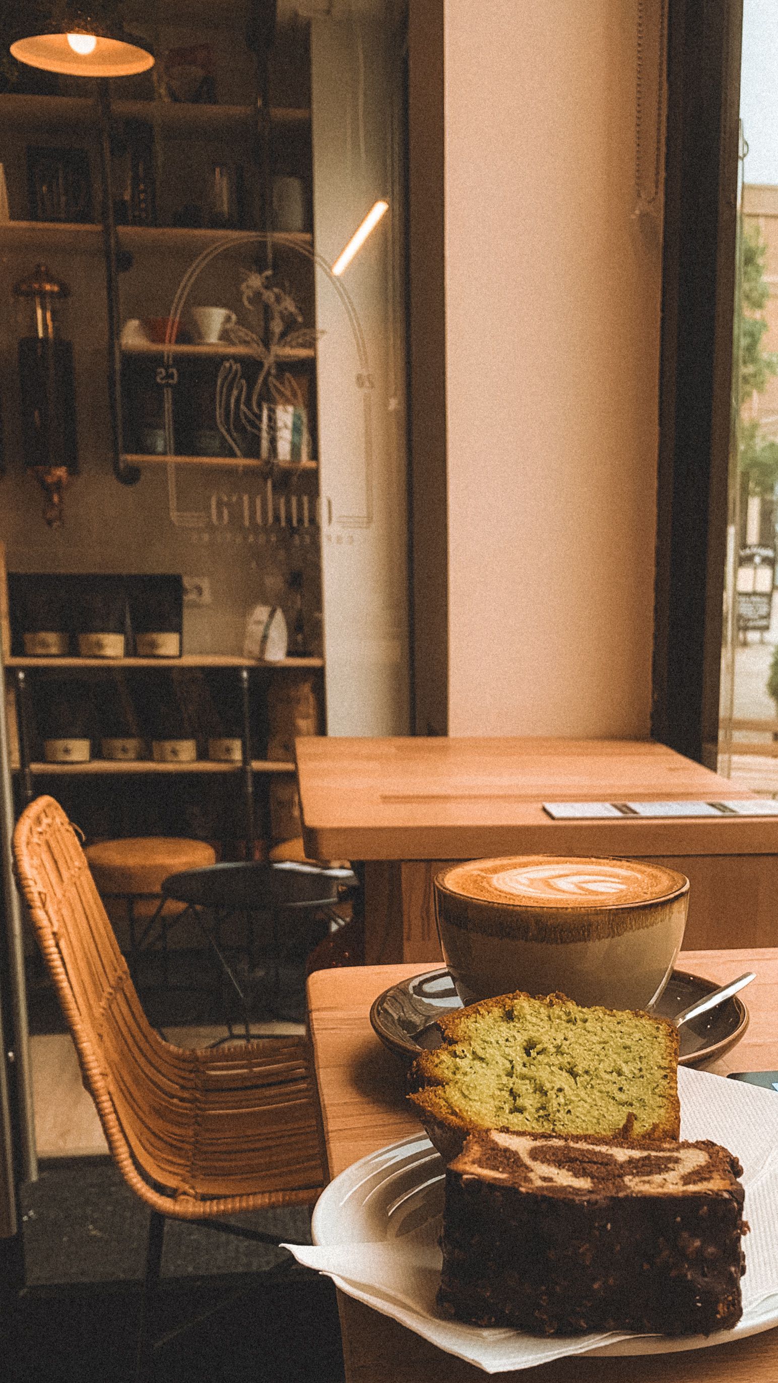 European Cafe Photos, Download The BEST Free European Cafe Stock Photos ...