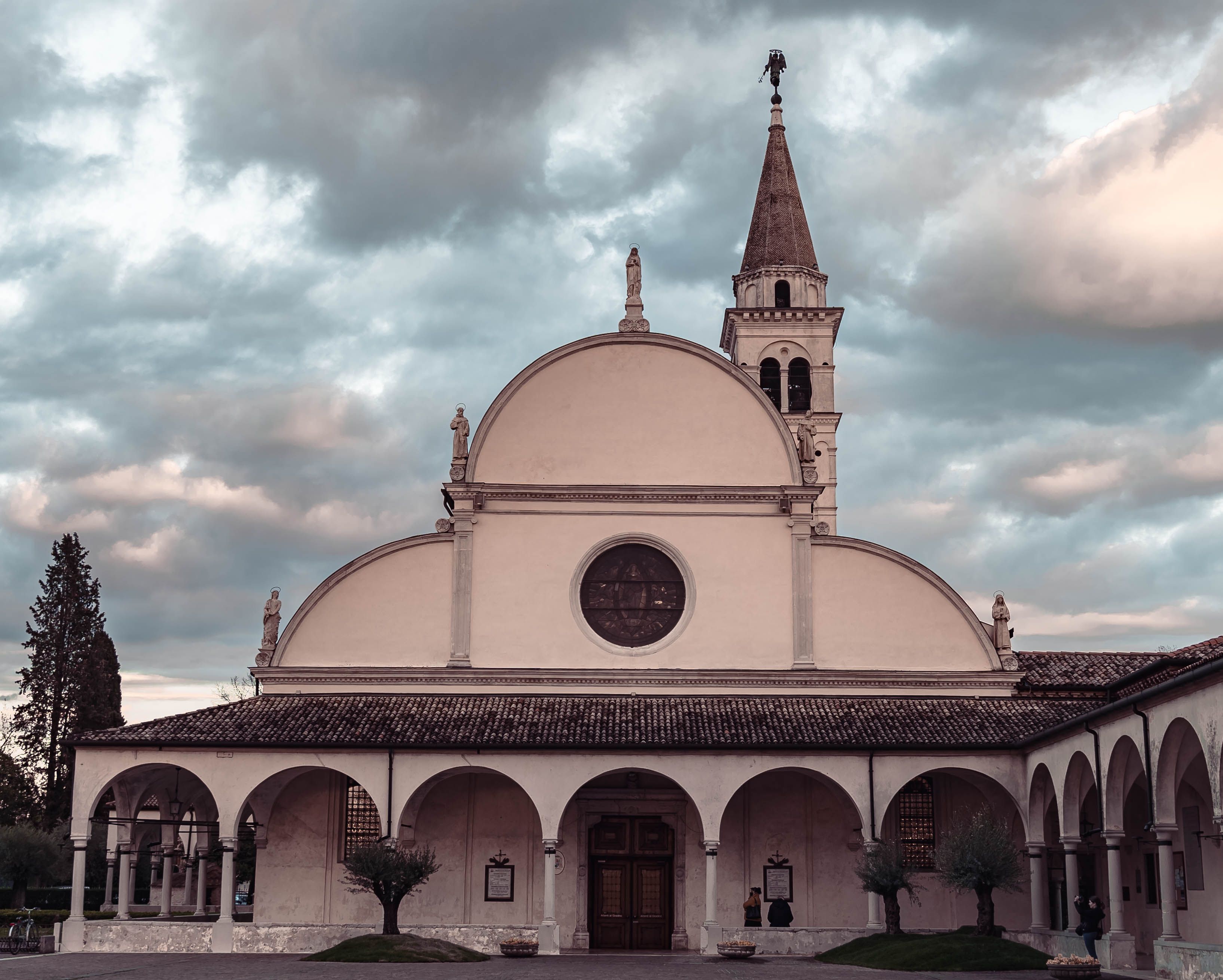 Historic Italian Church at Sunset · Free Stock Photo