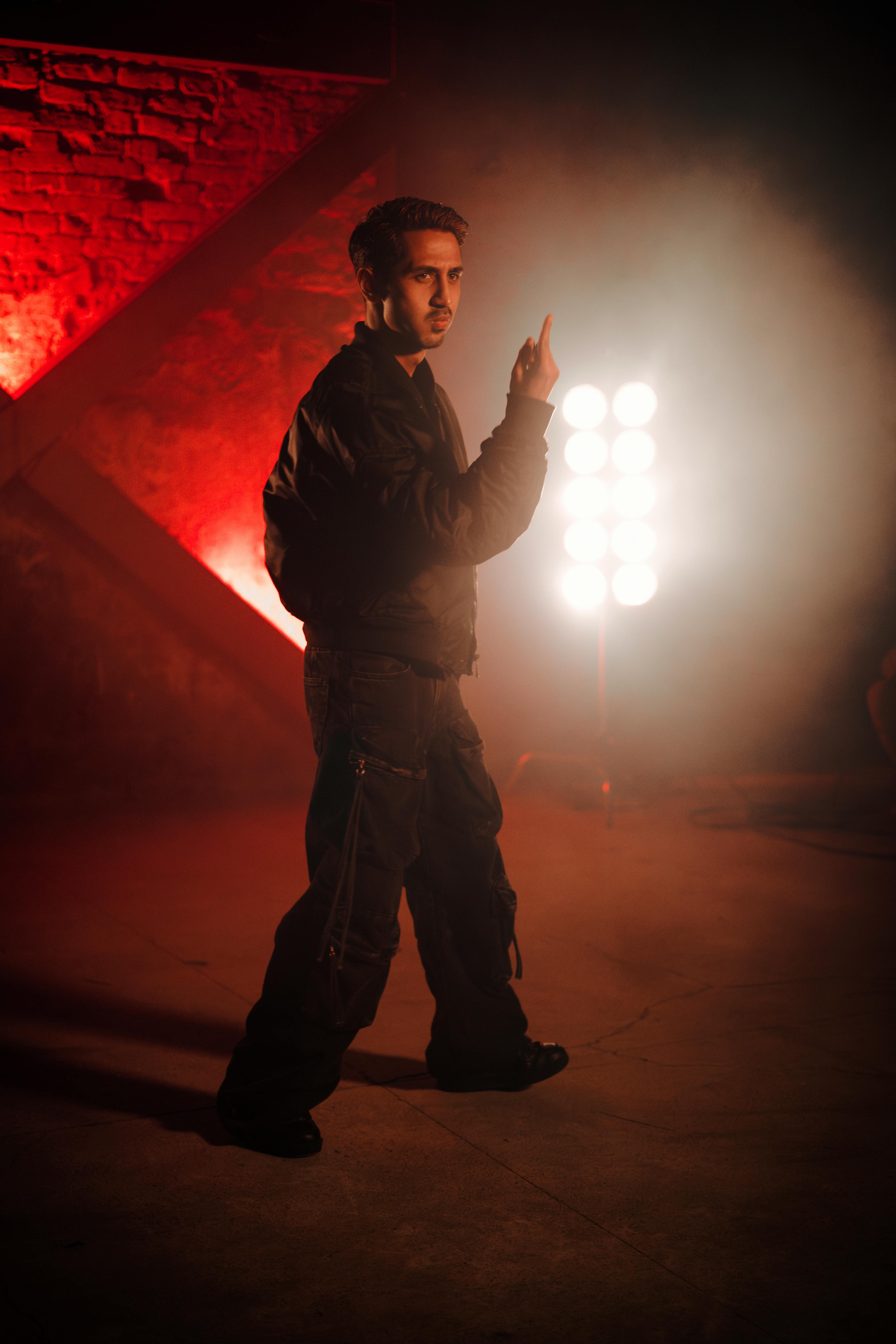 Night Studio Background Photos, Download The BEST Free Night Studio ...