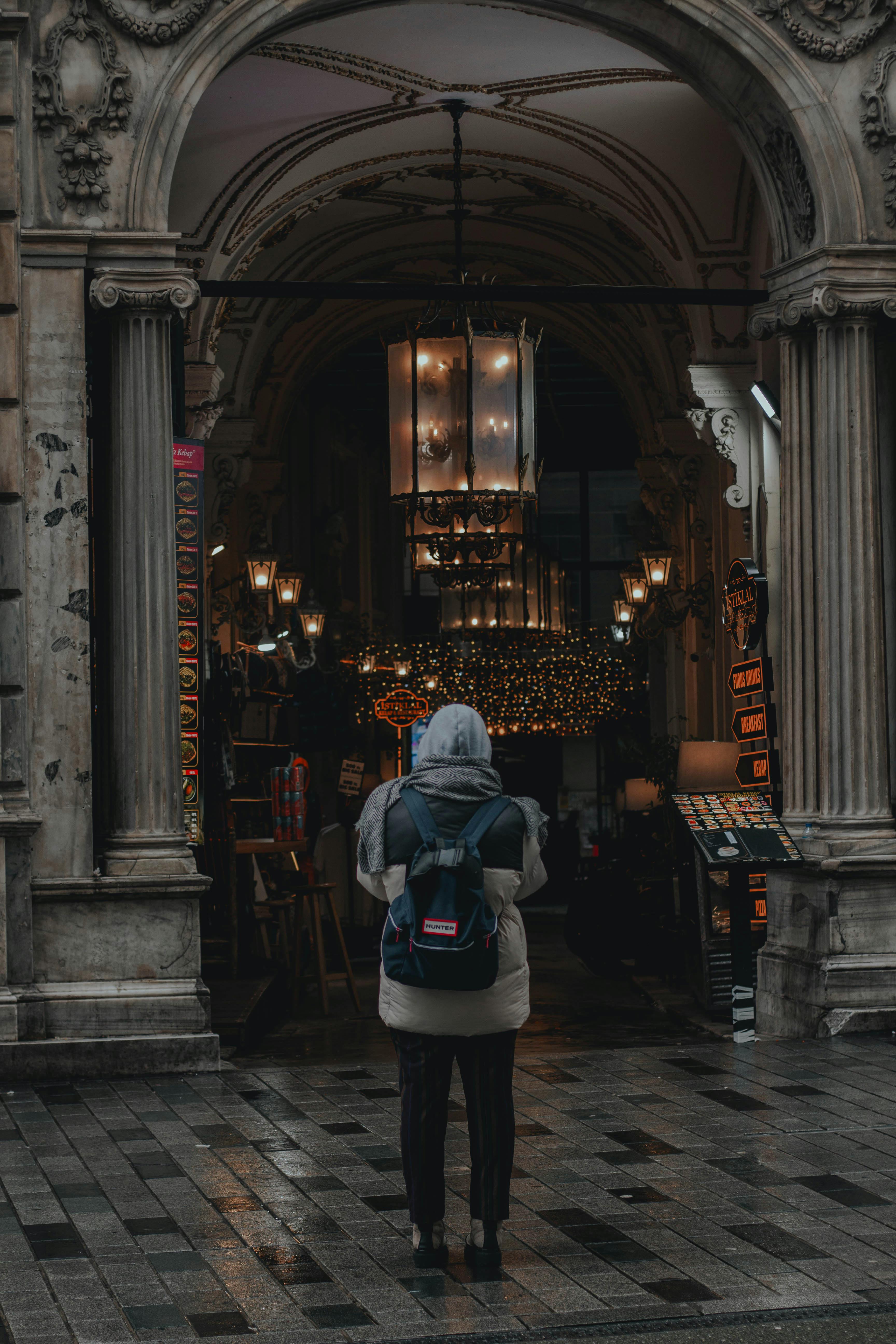 Exploring Historic Passage in İstanbul, Türkiye · Free Stock Photo