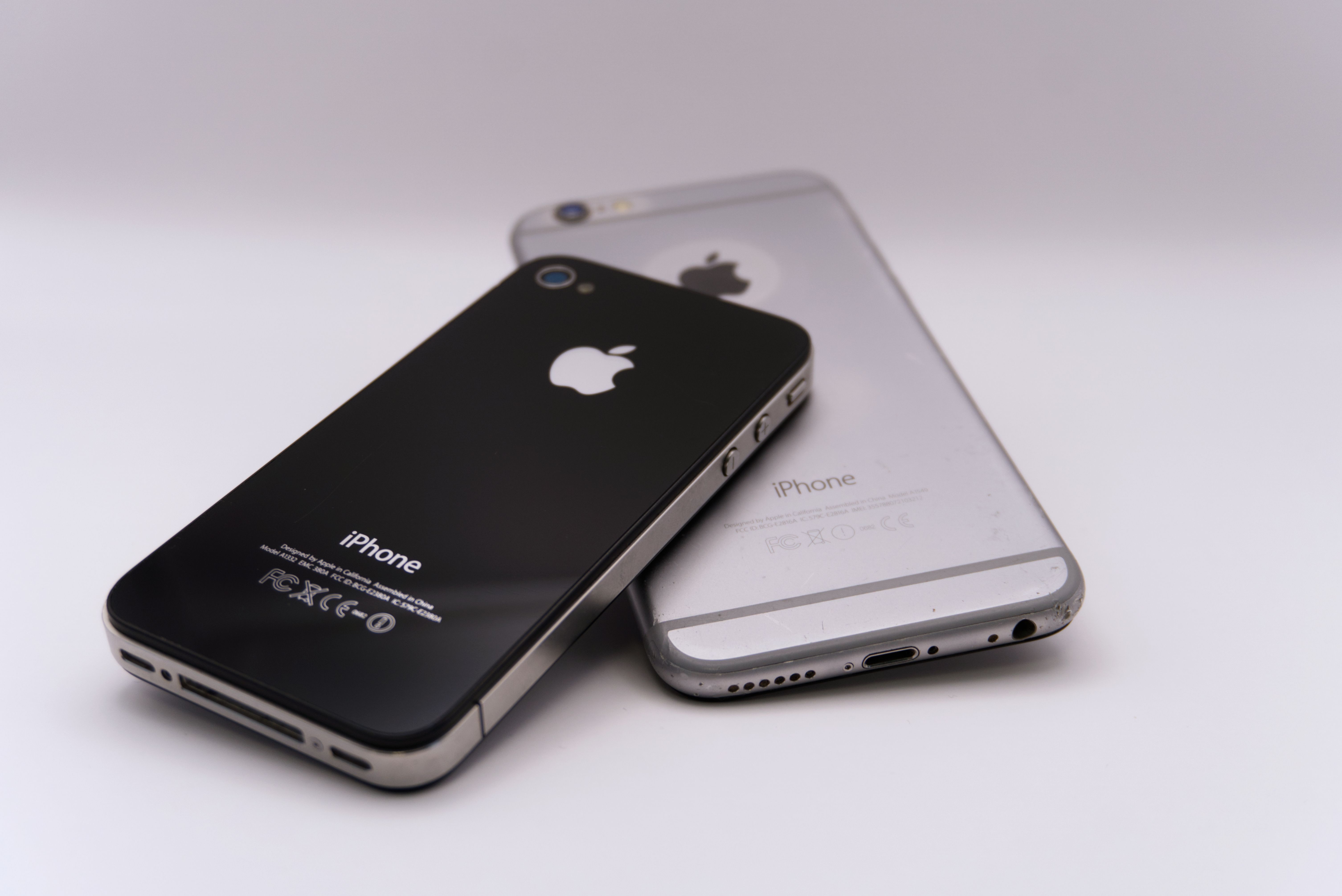 Wrecked Iphone · Free Stock Photo