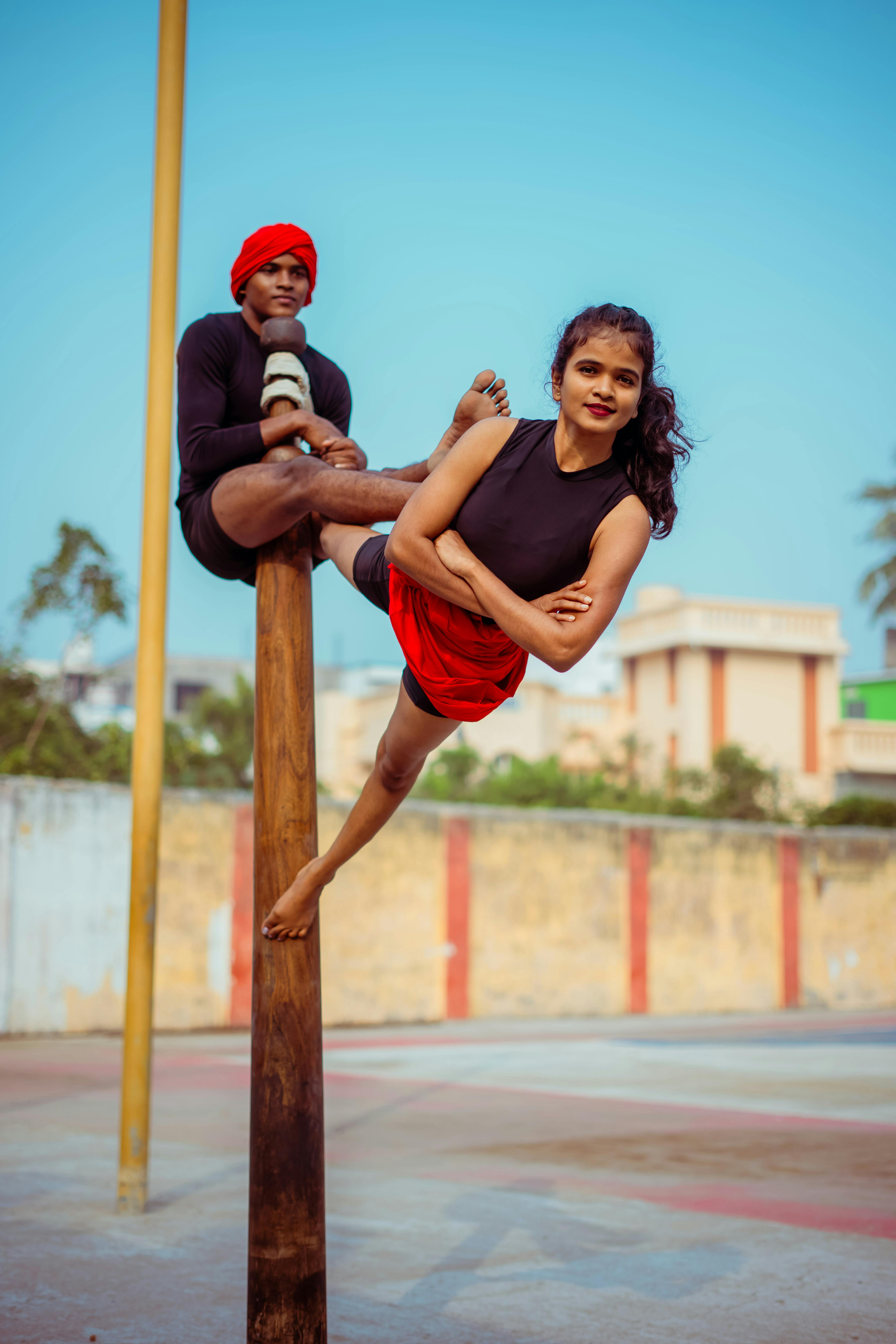 Traditional Mallakhamb Performance in Puri, India · Free Stock Photo