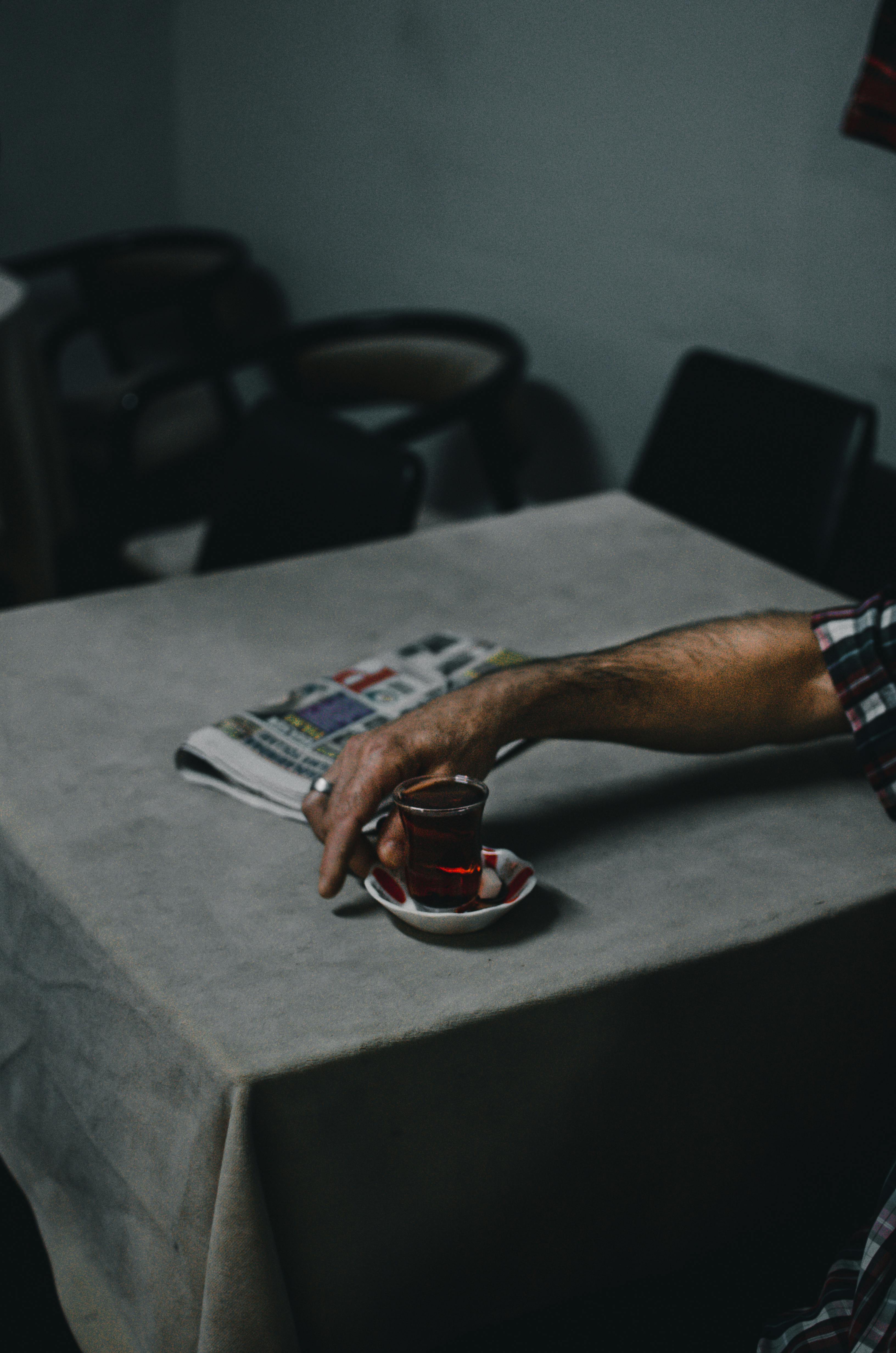 Free Hand Pics Break Dark Photos, Download The BEST Free Free Hand Pics ...