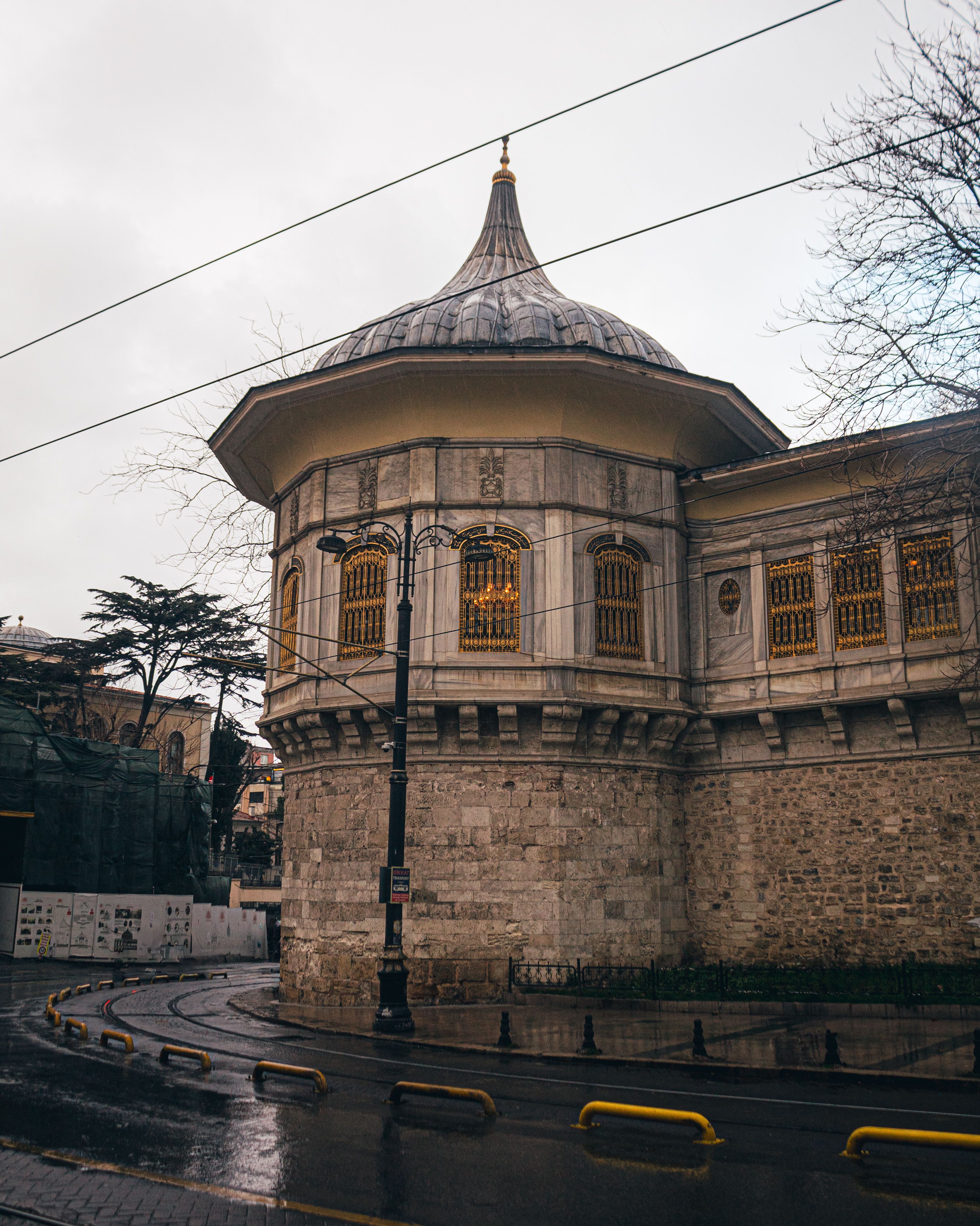 Historic Ottoman Architecture in Istanbul · Free Stock Photo