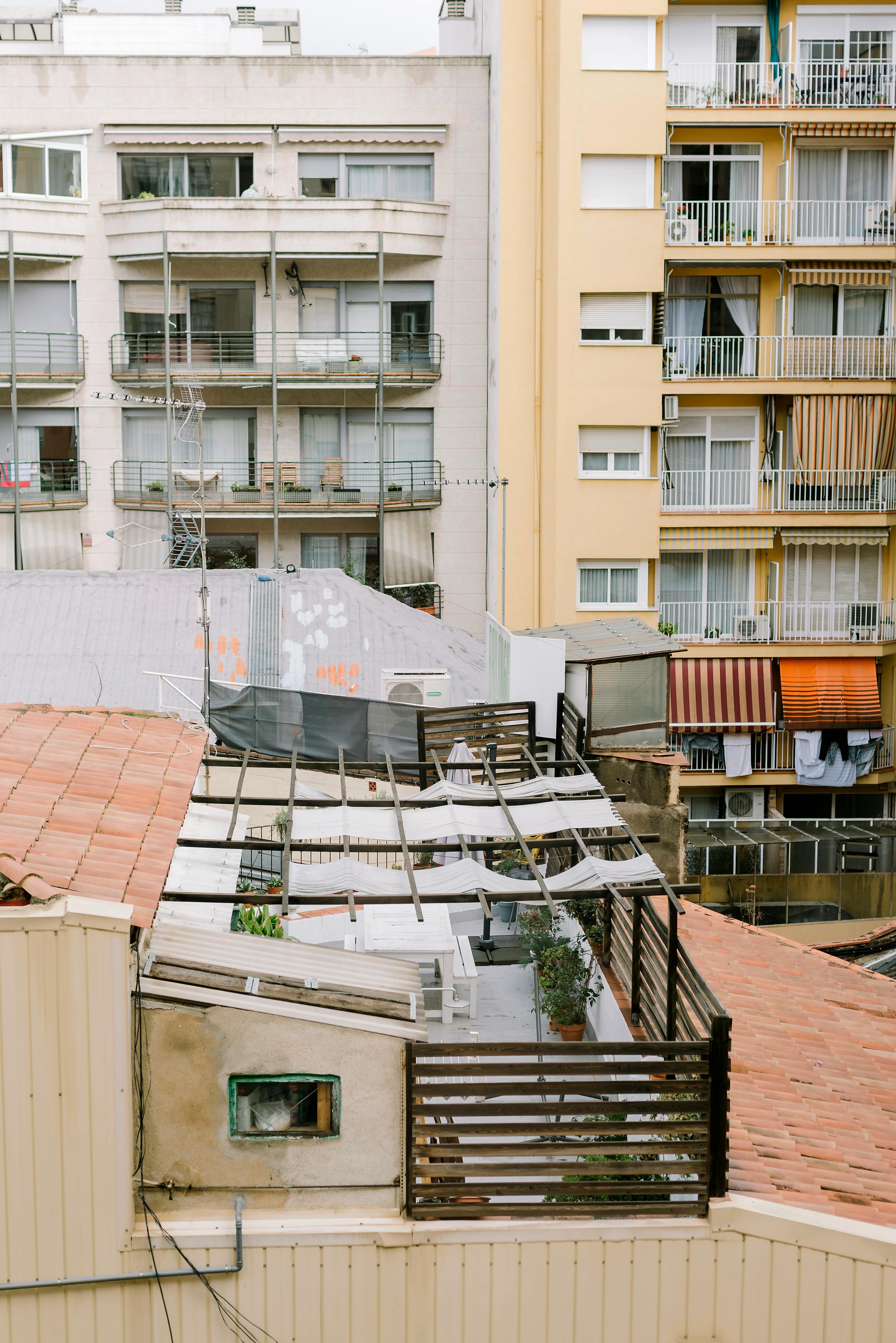 Foto de stock gratuita sobre ambiente de la ciudad, apartamento, área ...