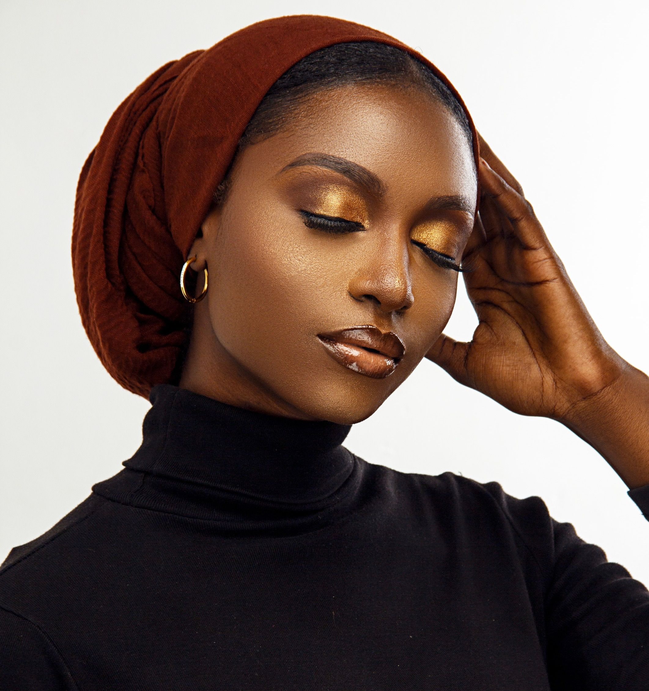 Golden Brown Skin Photos, Download The BEST Free Golden Brown Skin ...